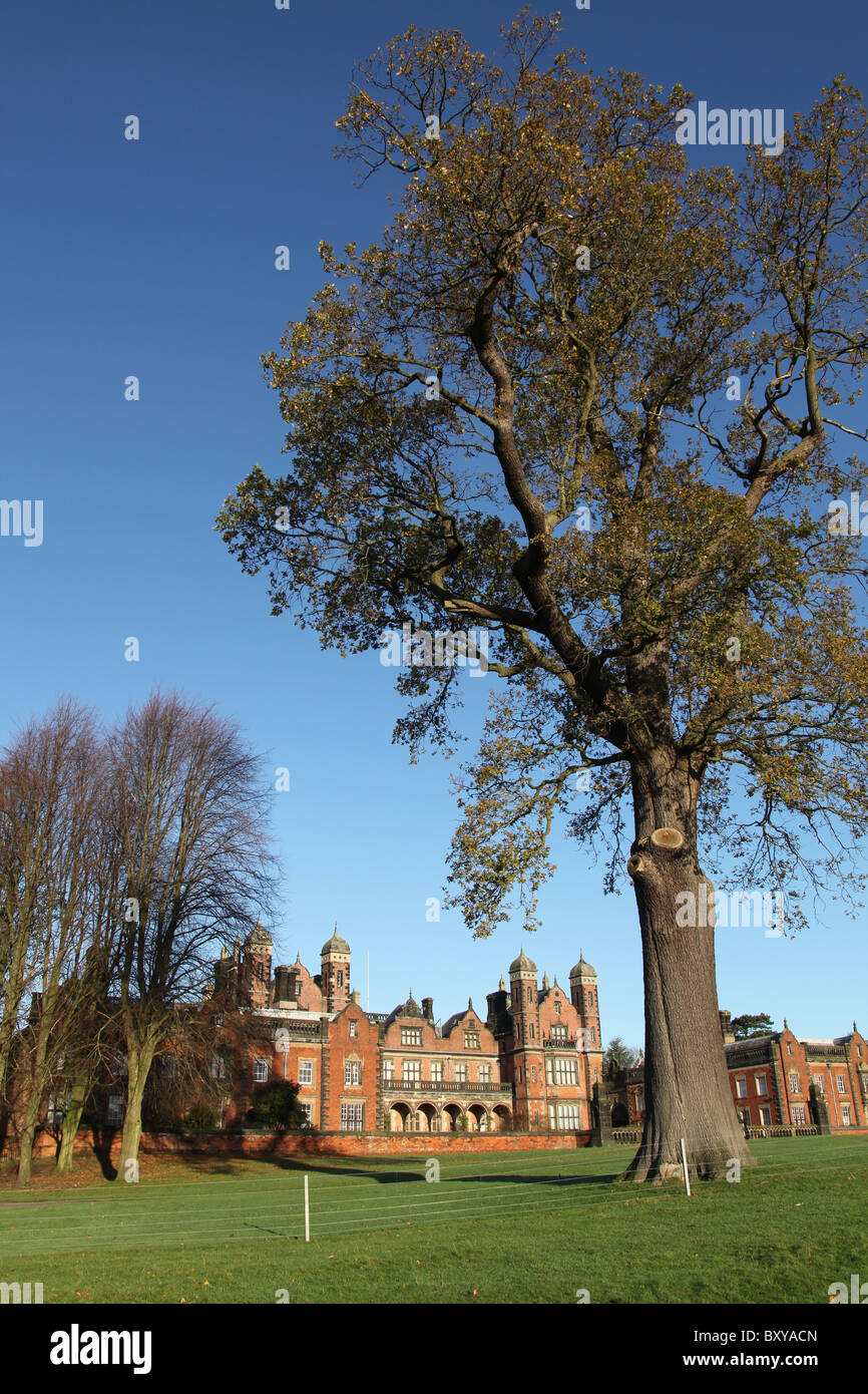 Capesthorne Hall, England. Autumnal view of Capesthorne Hall Stock ...