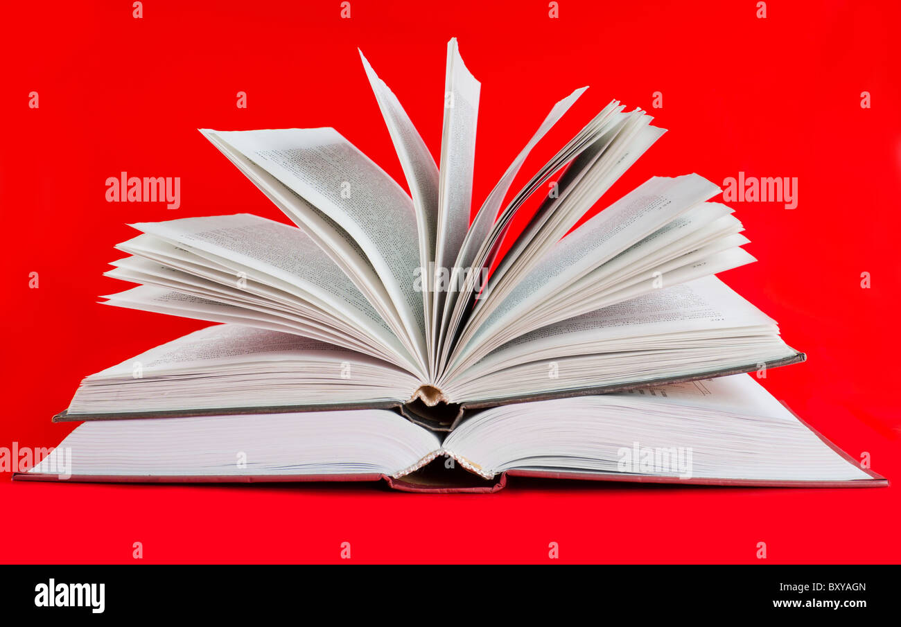 Open books hi-res stock photography and images - Alamy
