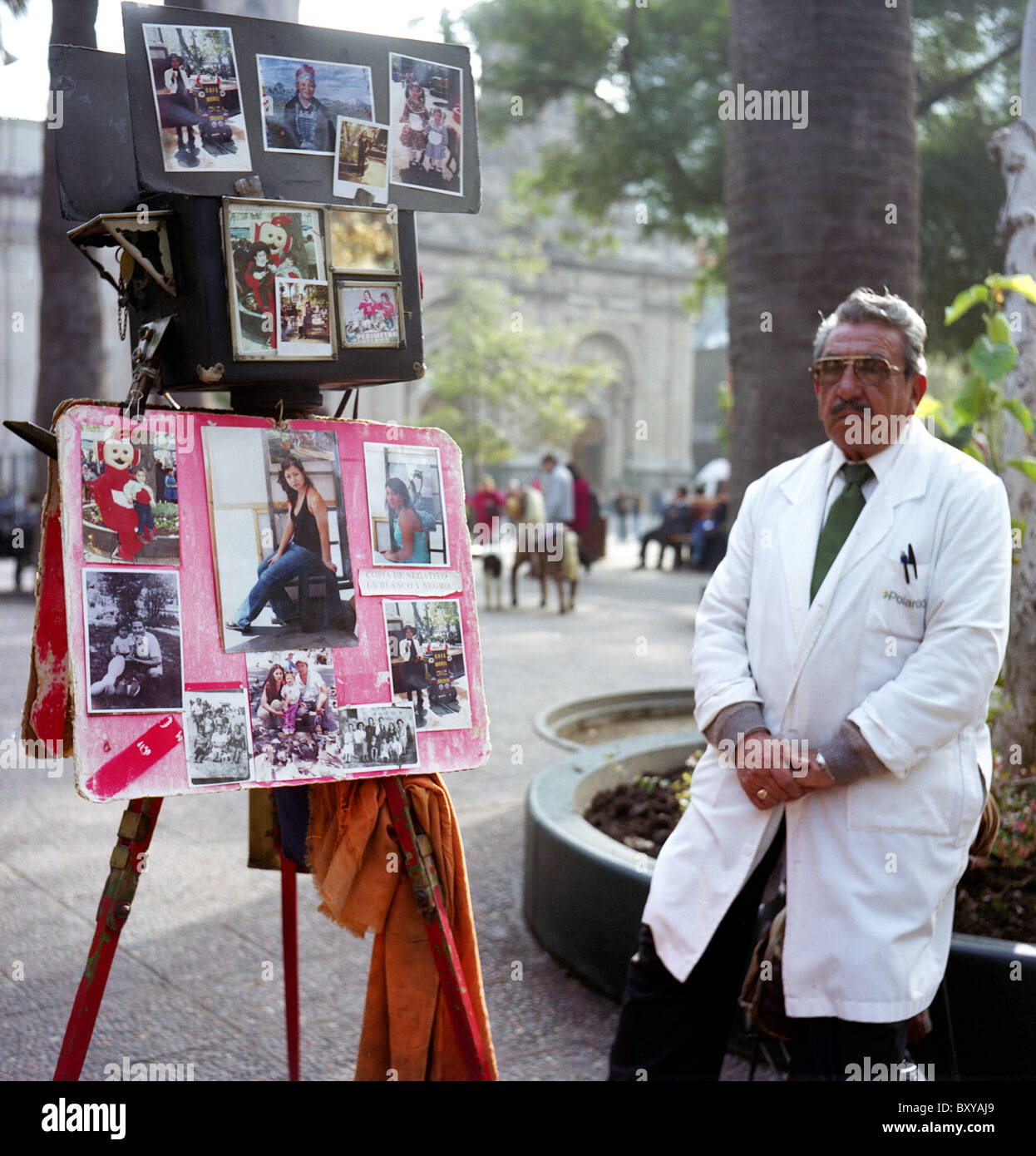 A street photographer in Chile Stock Photo - Alamy