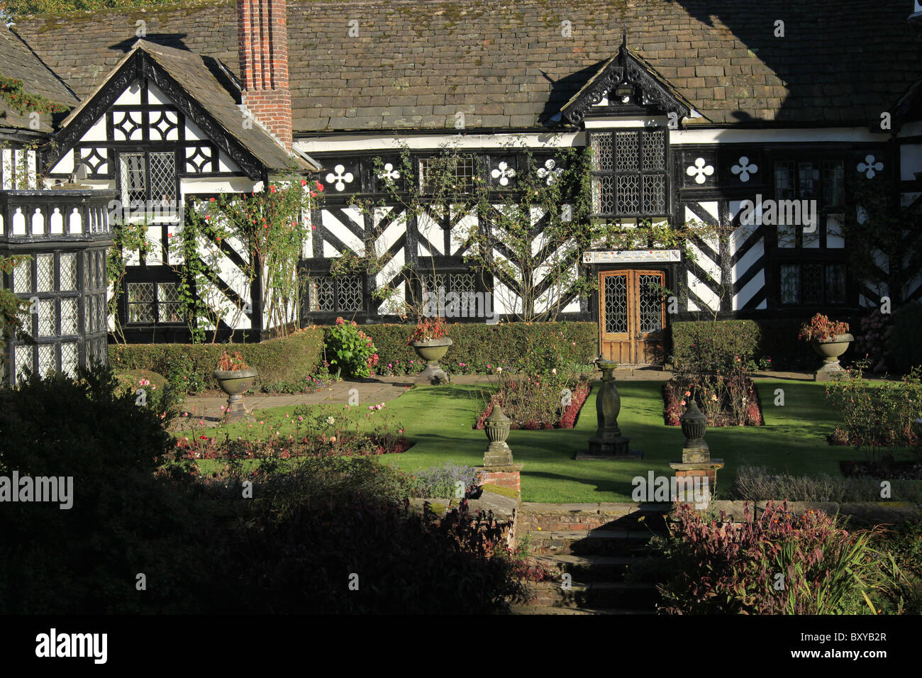 Gawsworth old hall hi-res stock photography and images - Alamy