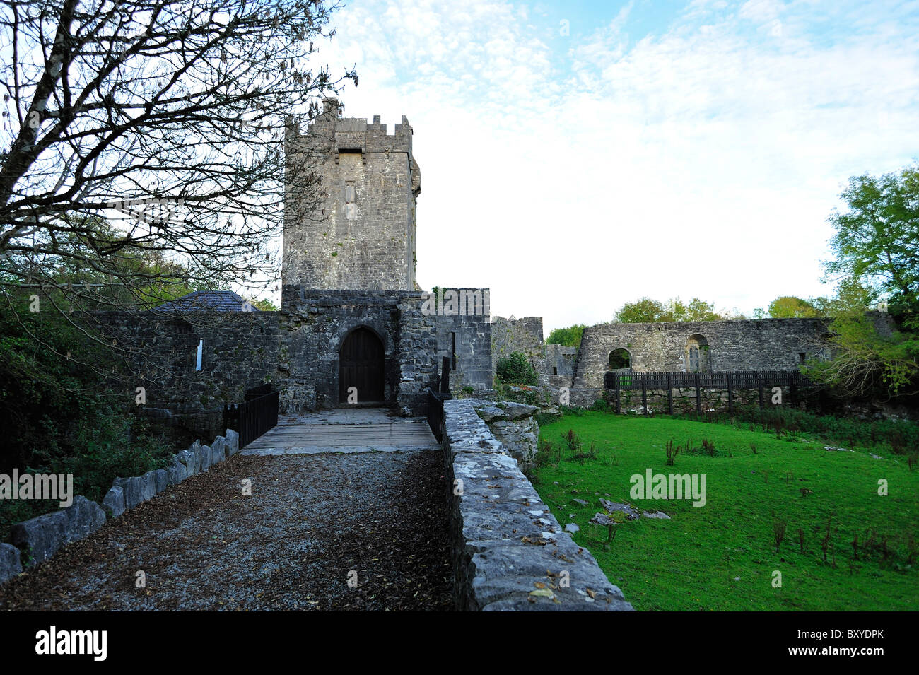 Aughnanure Castle, Oughterard, County Galway, Ireland Stock Photo - Alamy