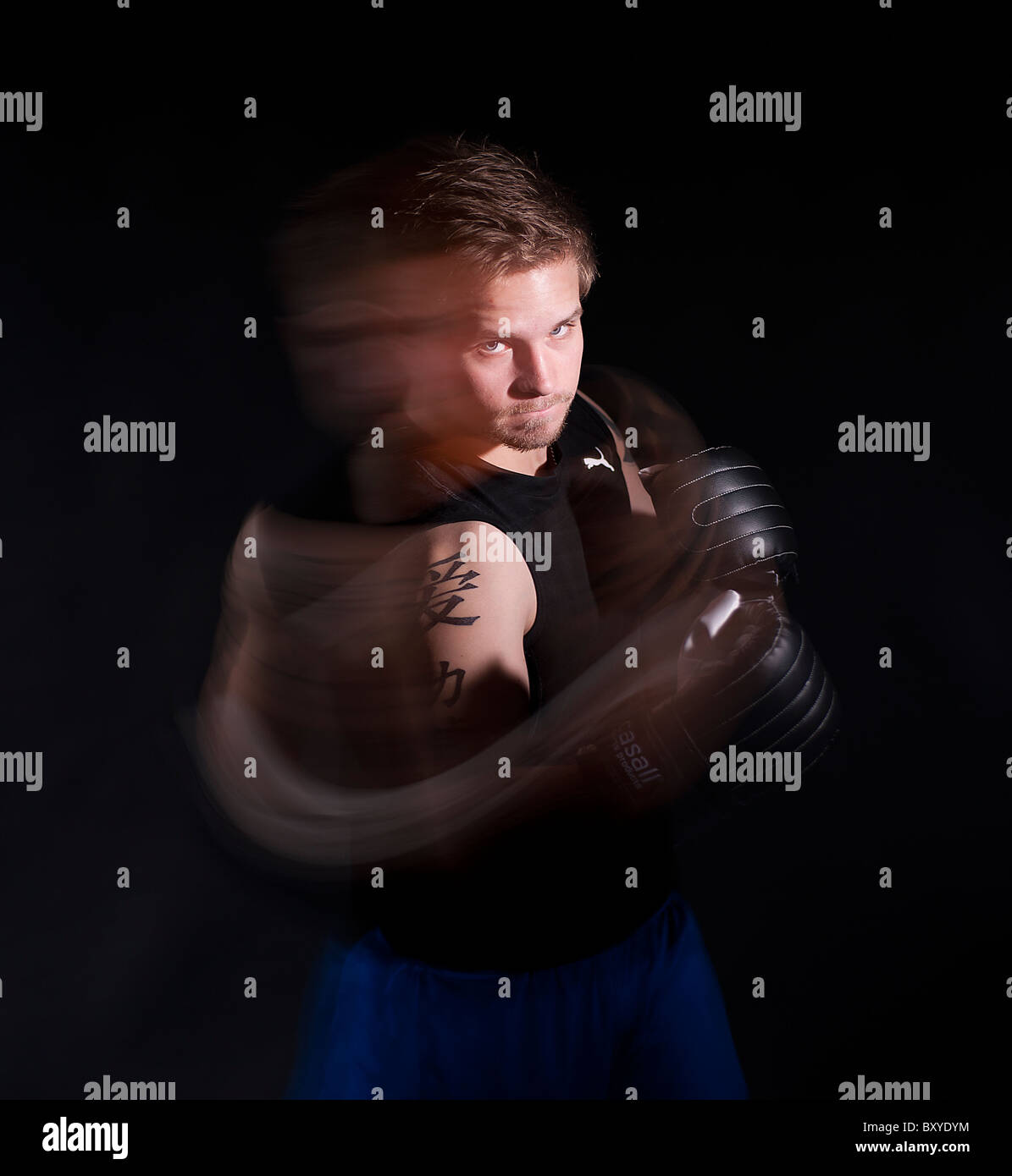 Street boxer hi-res stock photography and images - Alamy