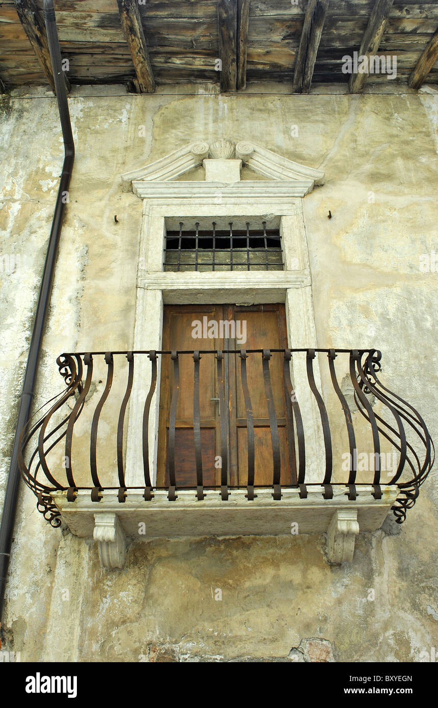 balcony house old house with wrought iron handrail and ledge Stock ...