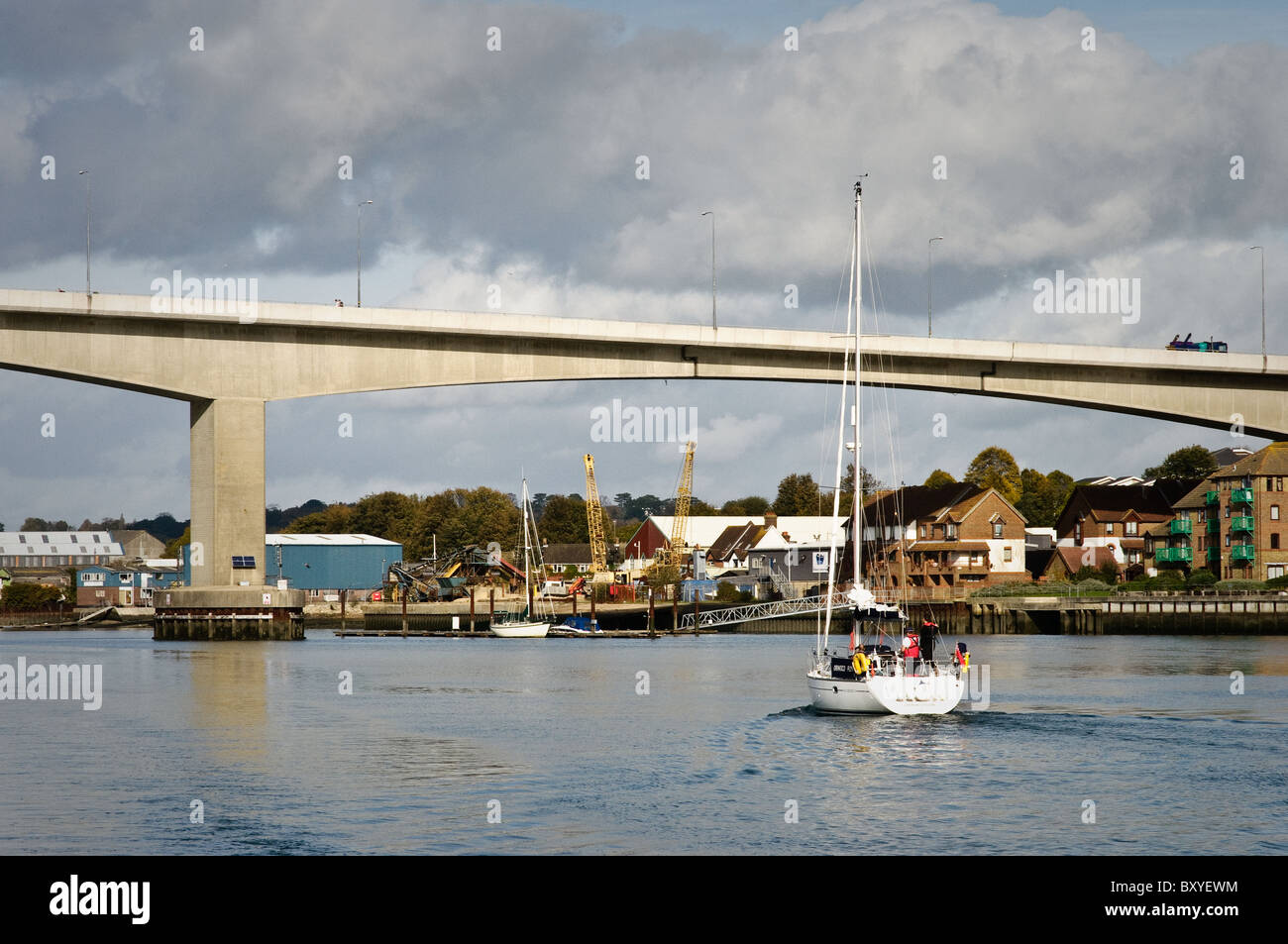 Sailing yacht on the River Itchen with the Itchen Bridge in the ...