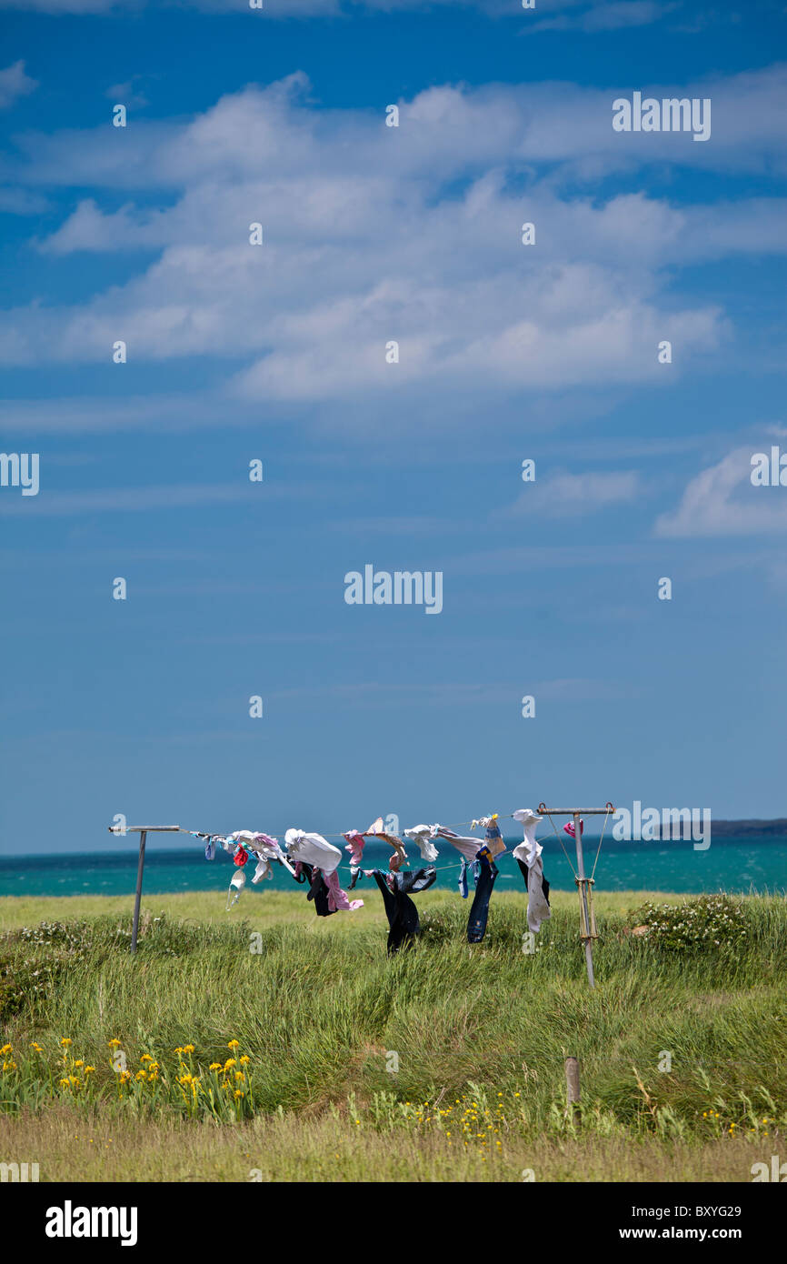Windy day washing line hi-res stock photography and images - Alamy