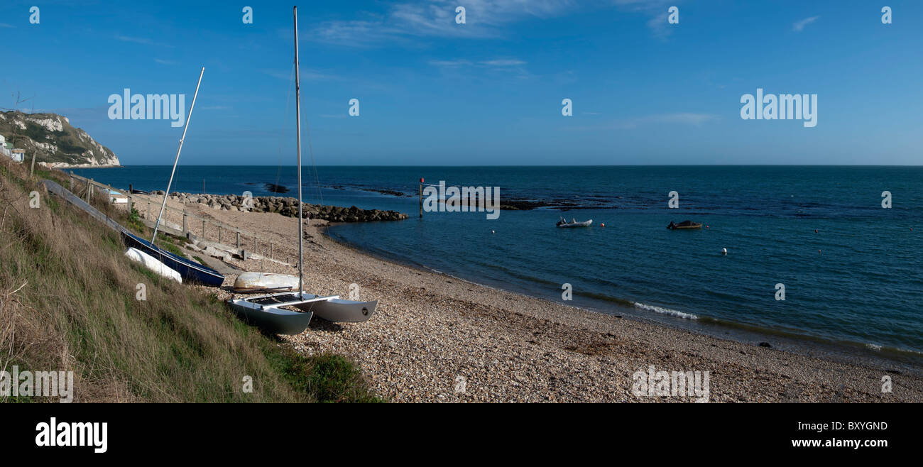 shingle beach at ringstead bay dorset - route of the south west coast ...