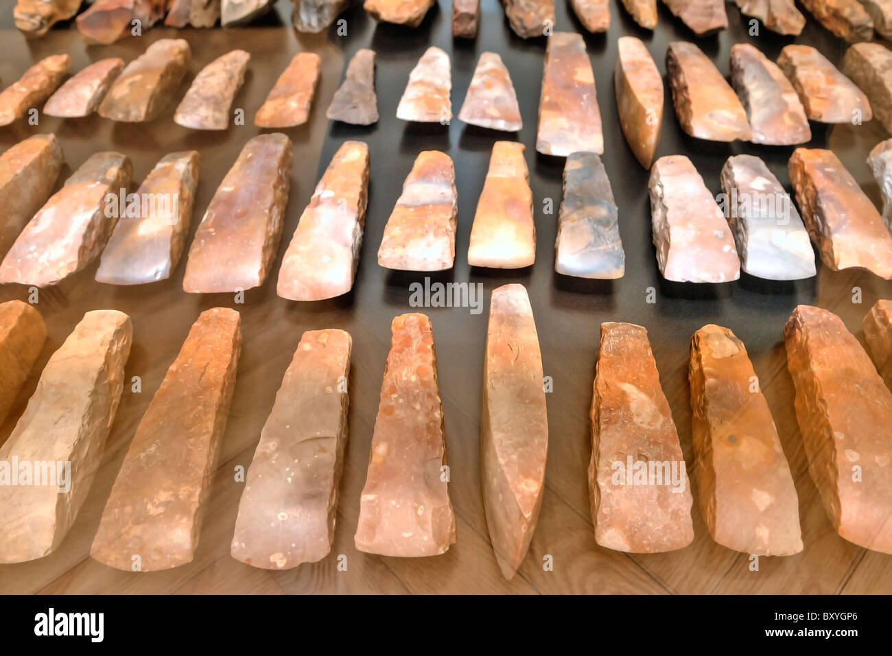 Flint weapons hi-res stock photography and images - Alamy