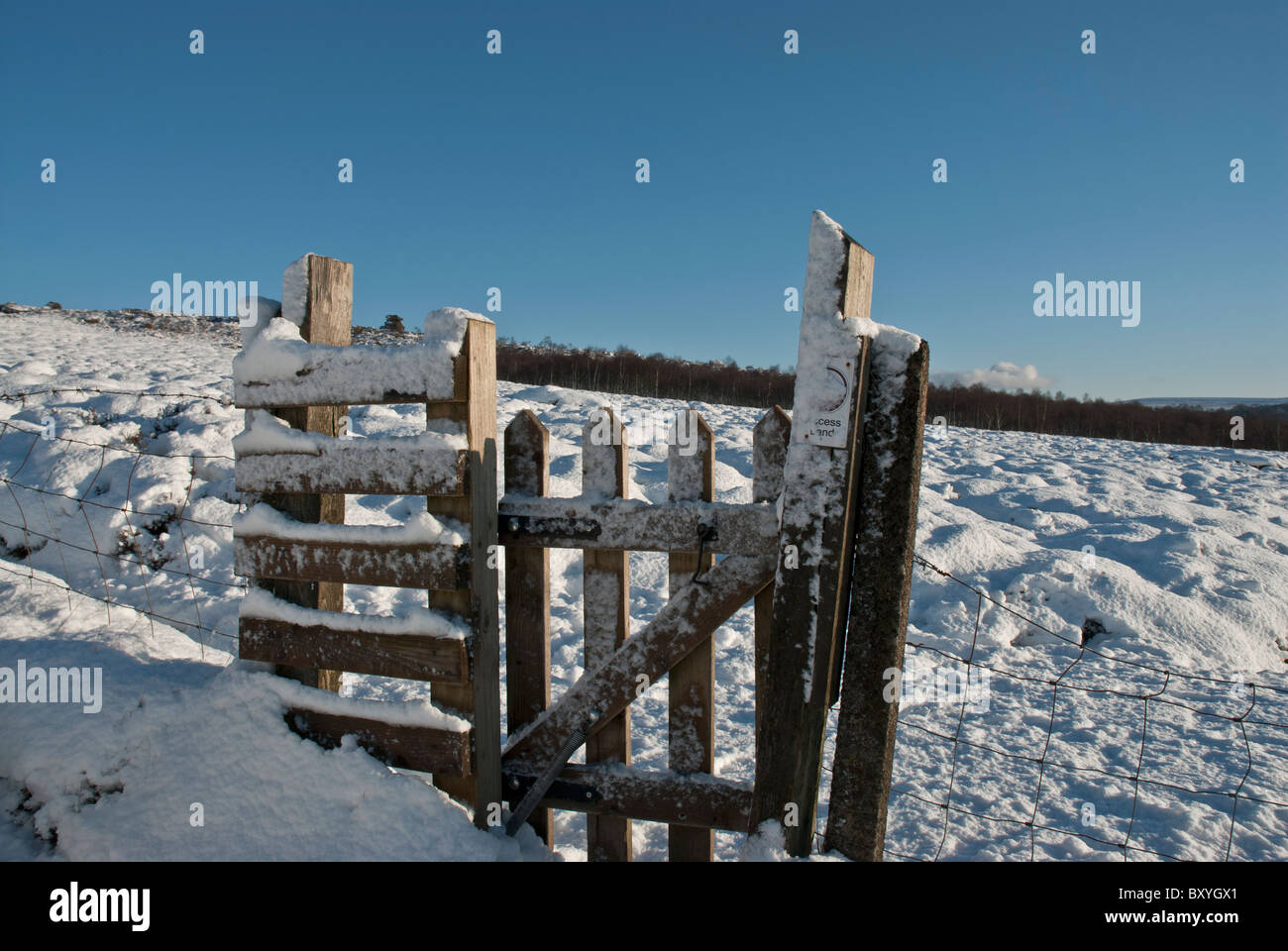 Snow covered gate in the Peak District National Park Stock Photo - Alamy