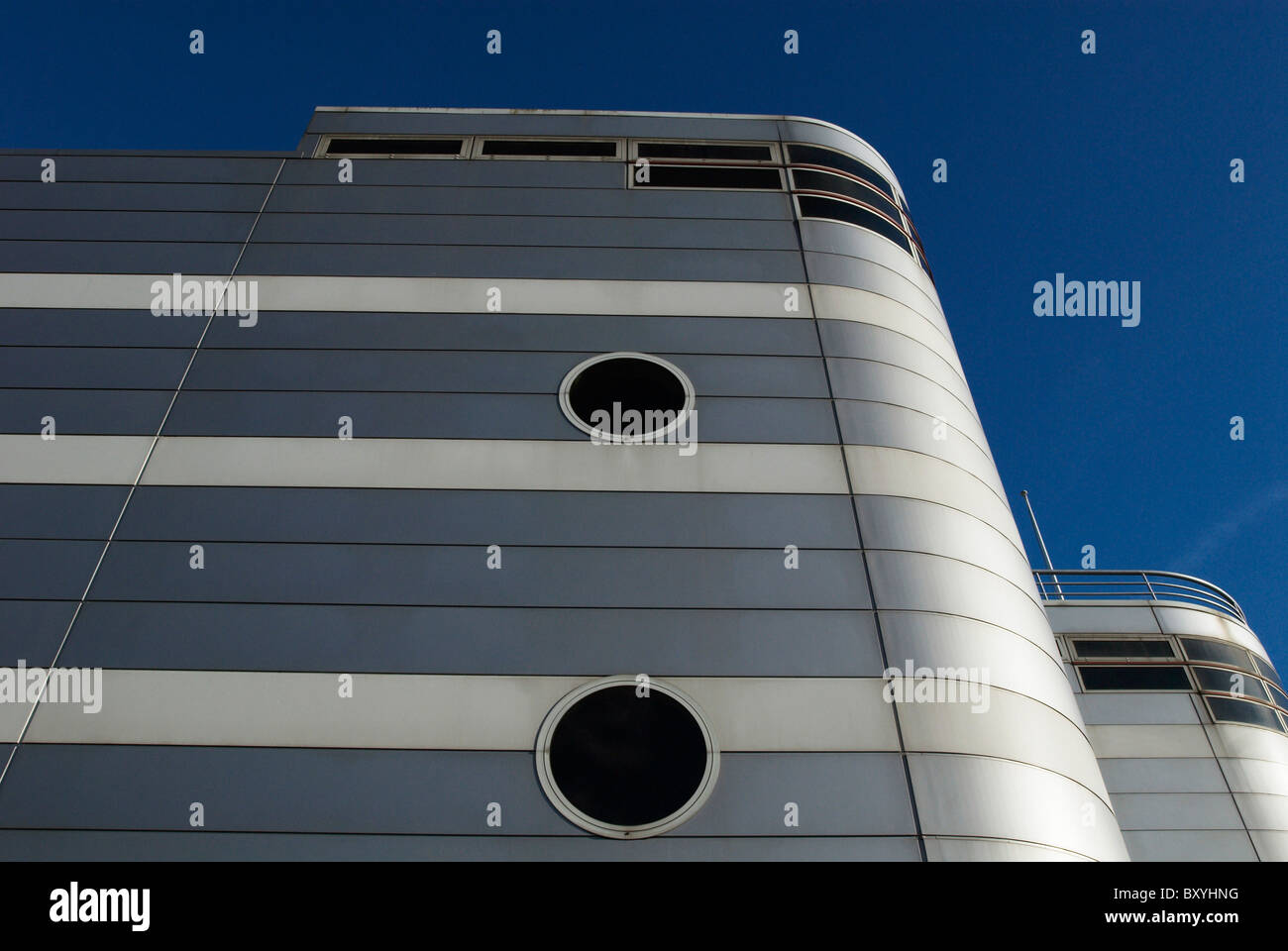 Detail of run down office block Stock Photo - Alamy