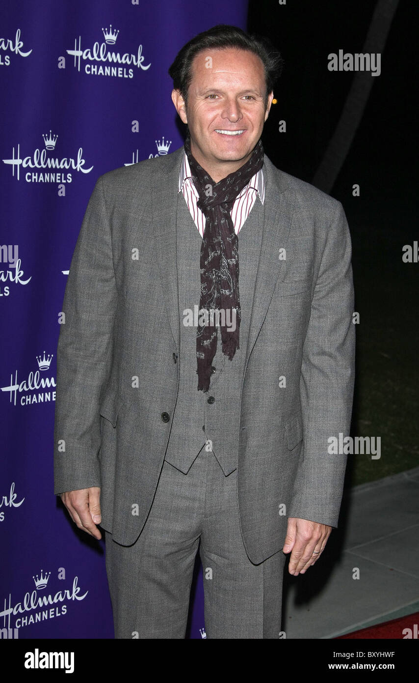 MARK BURNETT HALLMARK CHANNELS PREMIERE EVENING GALA WINTER 2011 TCA ...
