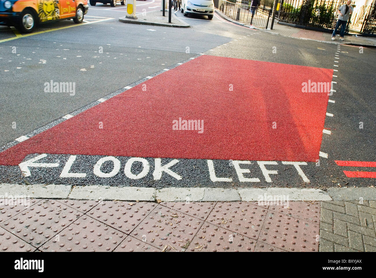 Pedestrian crossing look left sign hi-res stock photography and images ...