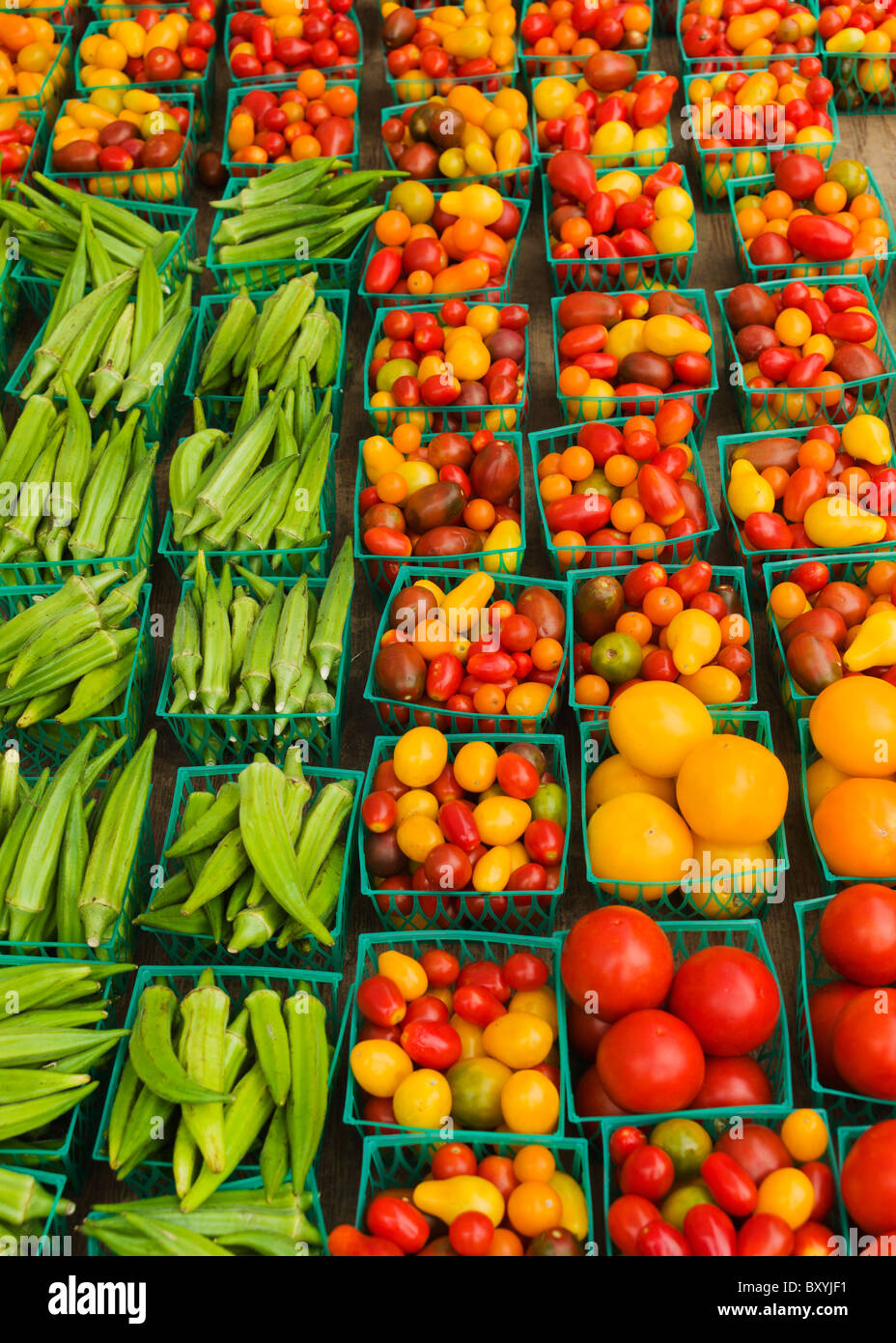 Boxes with vegetables on street market Stock Photo - Alamy