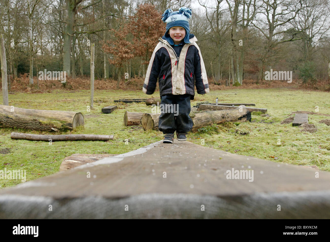 Boy with saw hi-res stock photography and images - Alamy