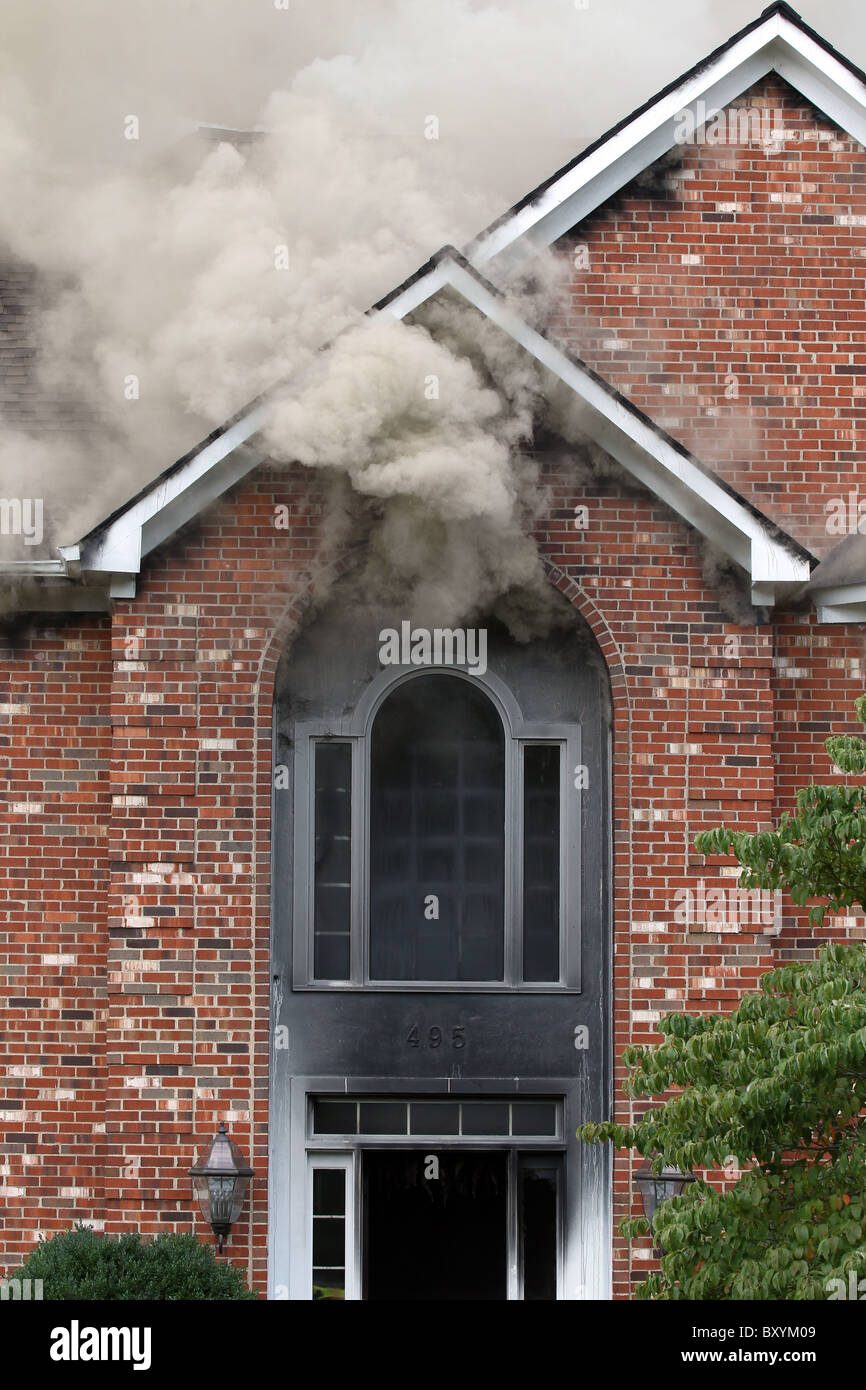Doorway smoke hi-res stock photography and images - Alamy