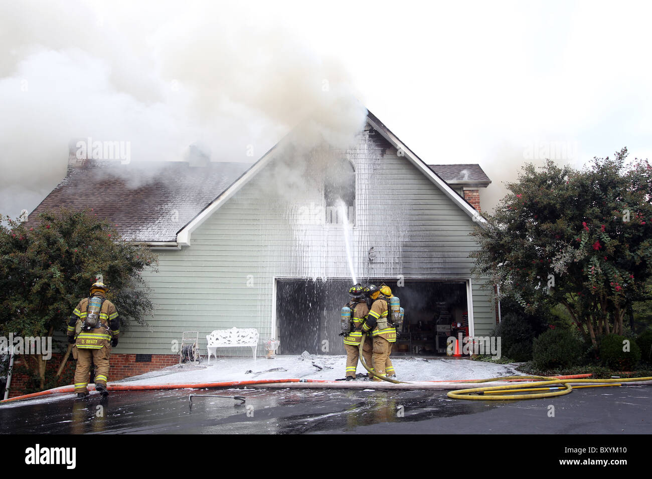 Put out blaze hi-res stock photography and images - Alamy