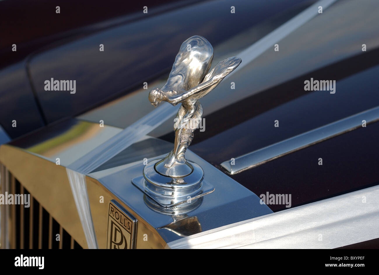 Rolls Royce Emblem High Resolution Stock Photography and Images - Alamy