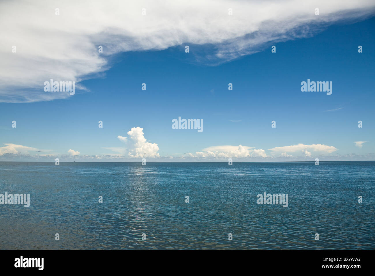 Atlantic ocean water hi-res stock photography and images - Alamy