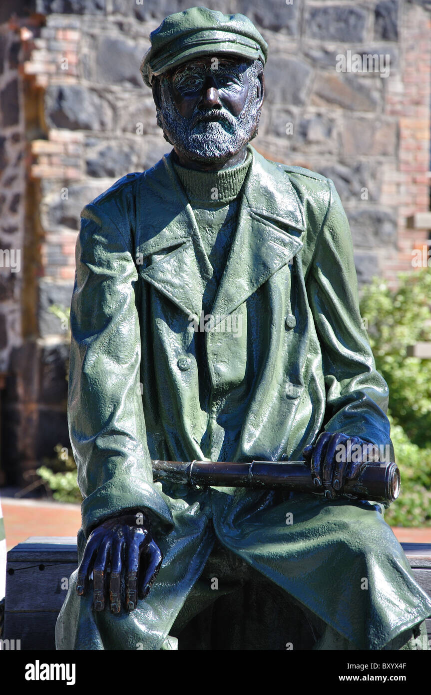 Captain Henry Cain statue, The Old Landing Service Building, George ...