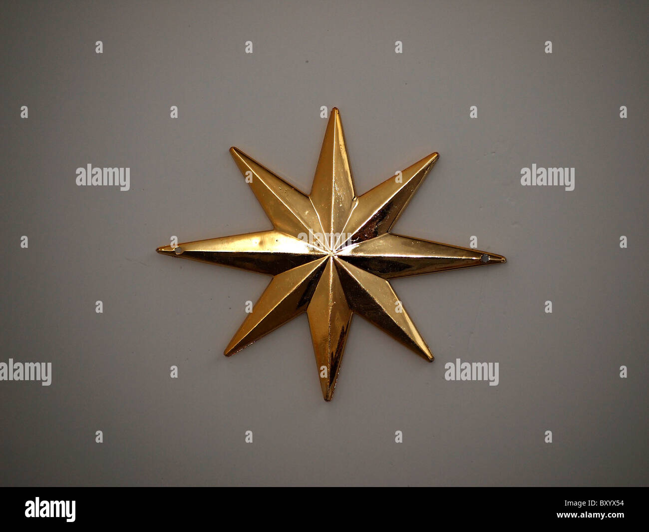 Cut out gold star hi-res stock photography and images - Alamy