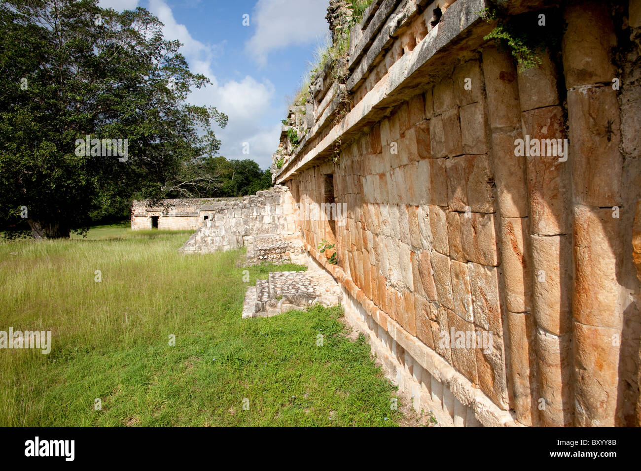 THE PALACE, PUCC MAYAN RUINS OF LABNA, YUCATAN, MEXICO Stock Photo - Alamy