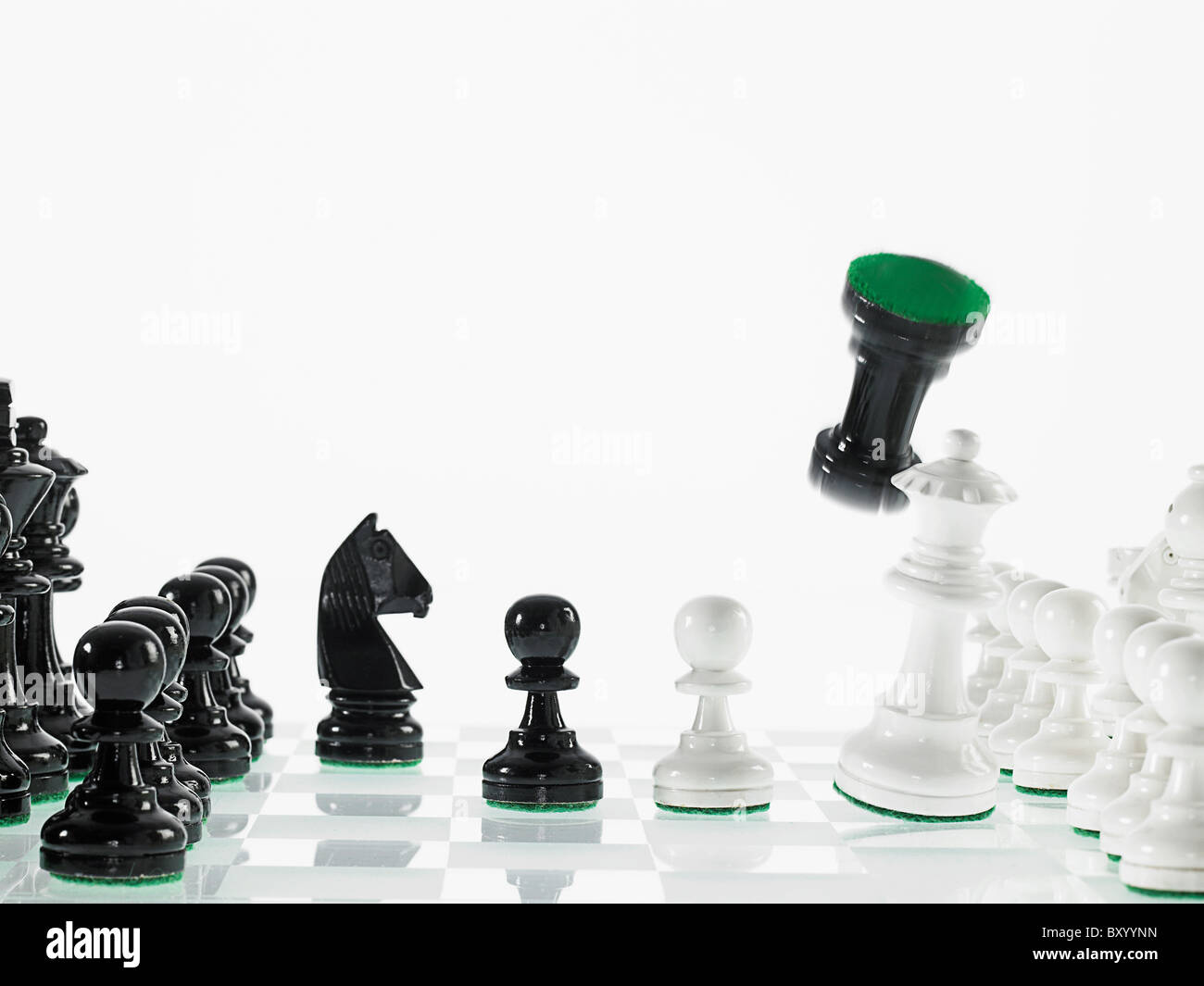 Black and white chess board hi-res stock photography and images - Alamy