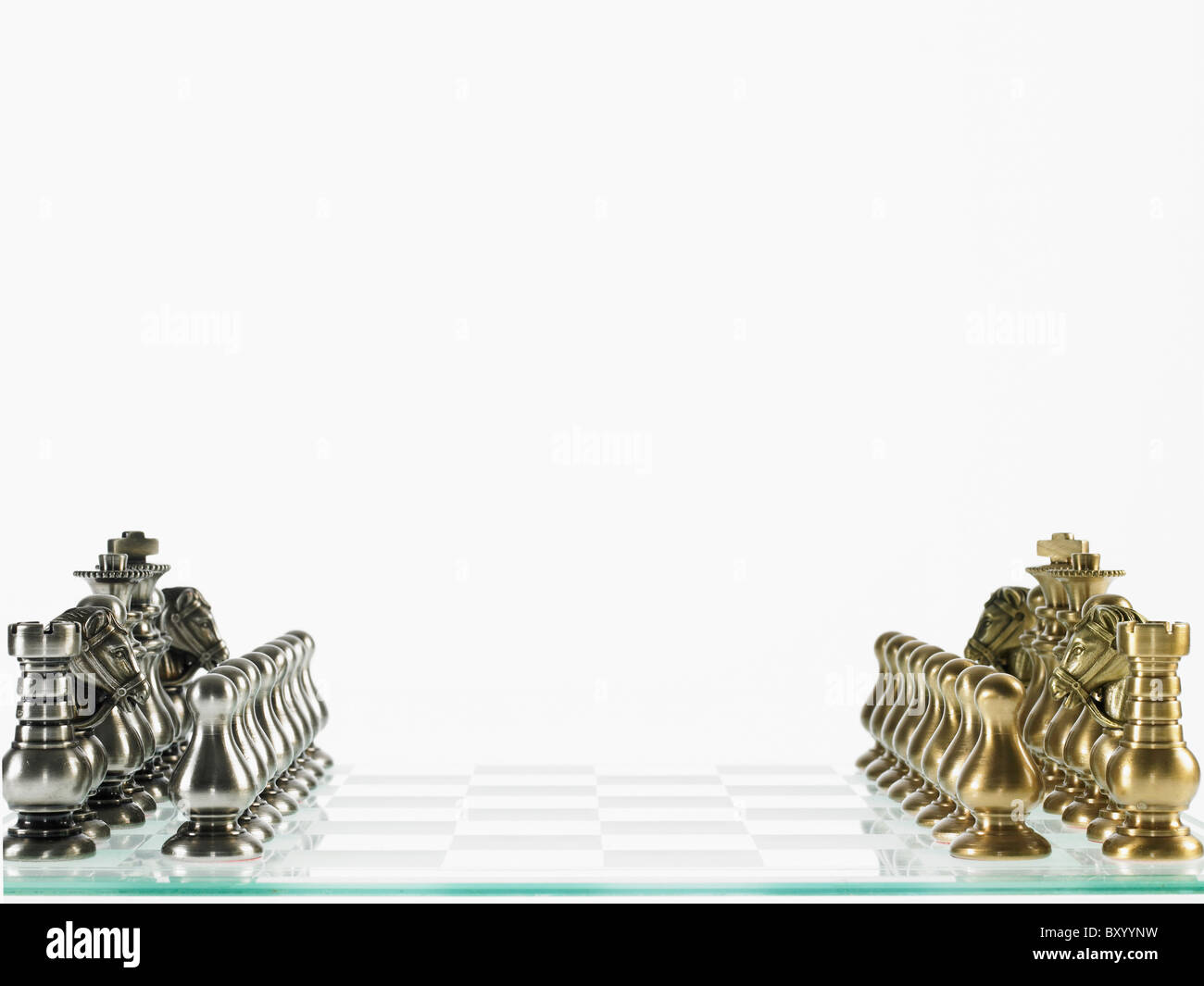 Gold chess king hi-res stock photography and images - Alamy