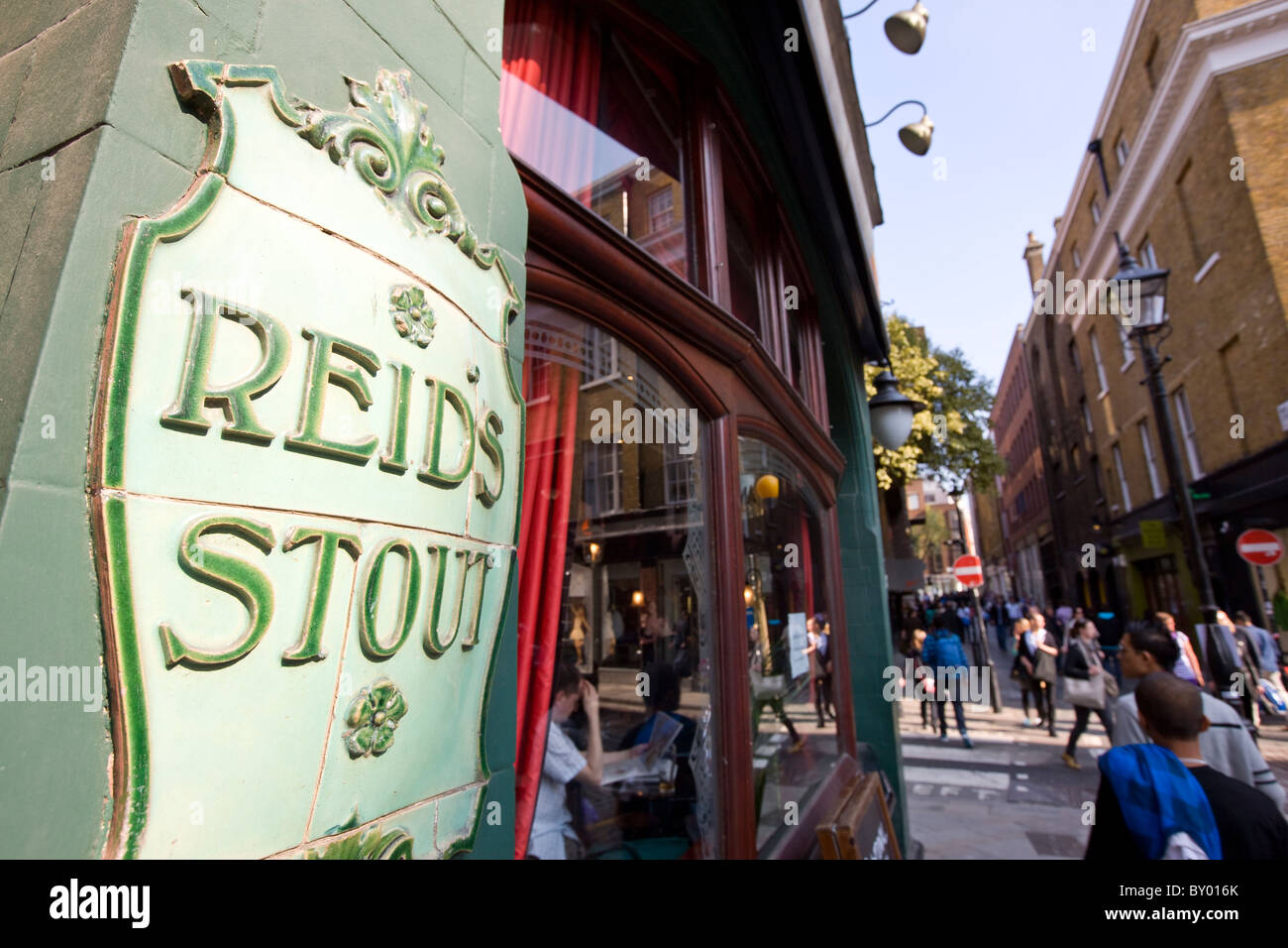 Neal Street in Covent Garden Stock Photo - Alamy