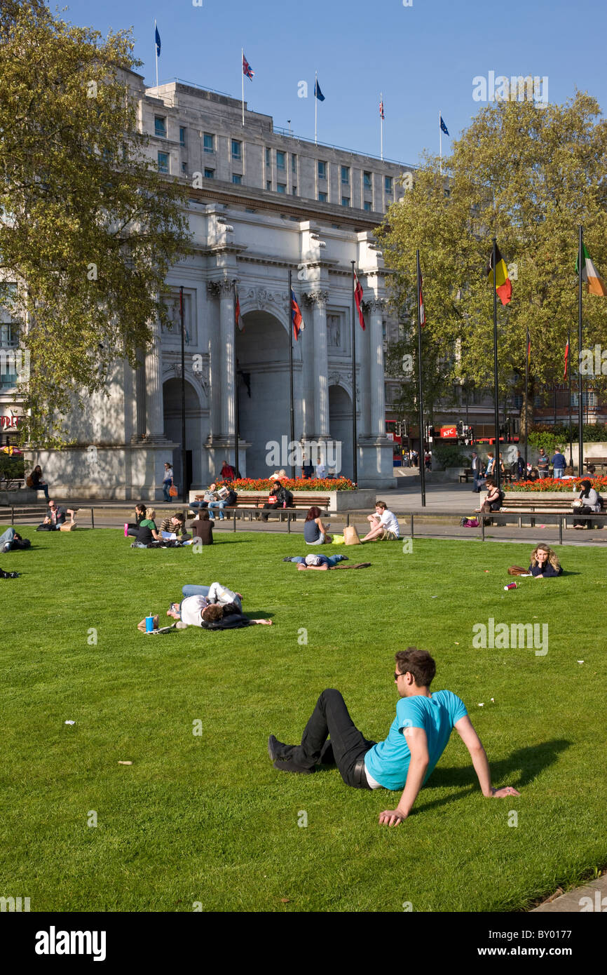 Carrara marble facade hi-res stock photography and images - Alamy