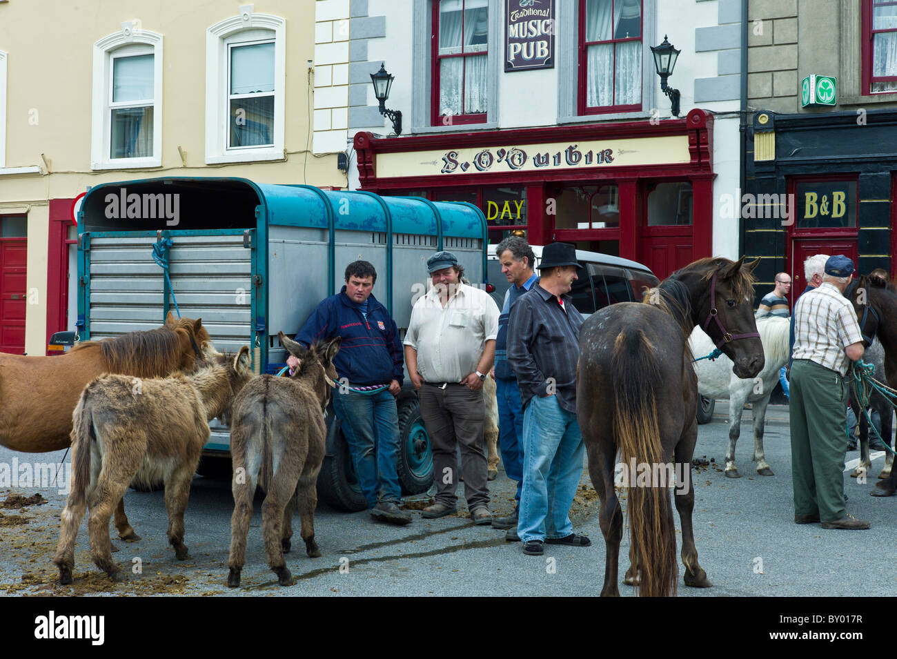 Horse fair in market square in Kilrush, Co. Clare, Ireland. Traditional ...