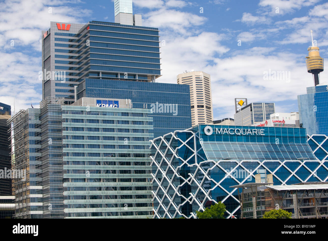 Kpmg Logo Stock Photos & Kpmg Logo Stock Images - Alamy