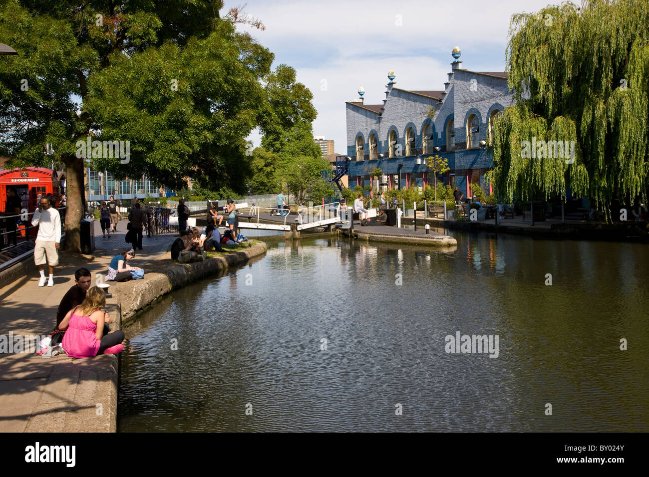 Camden phone box hi-res stock photography and images - Alamy