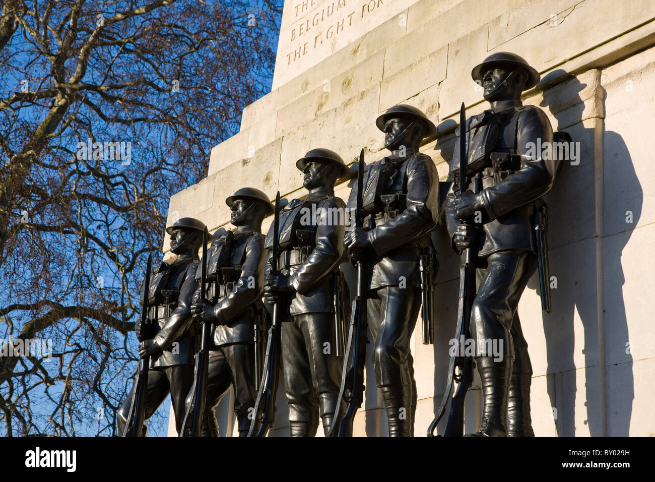 War Memorial opposite Horse Guards Parade Stock Photo - Alamy