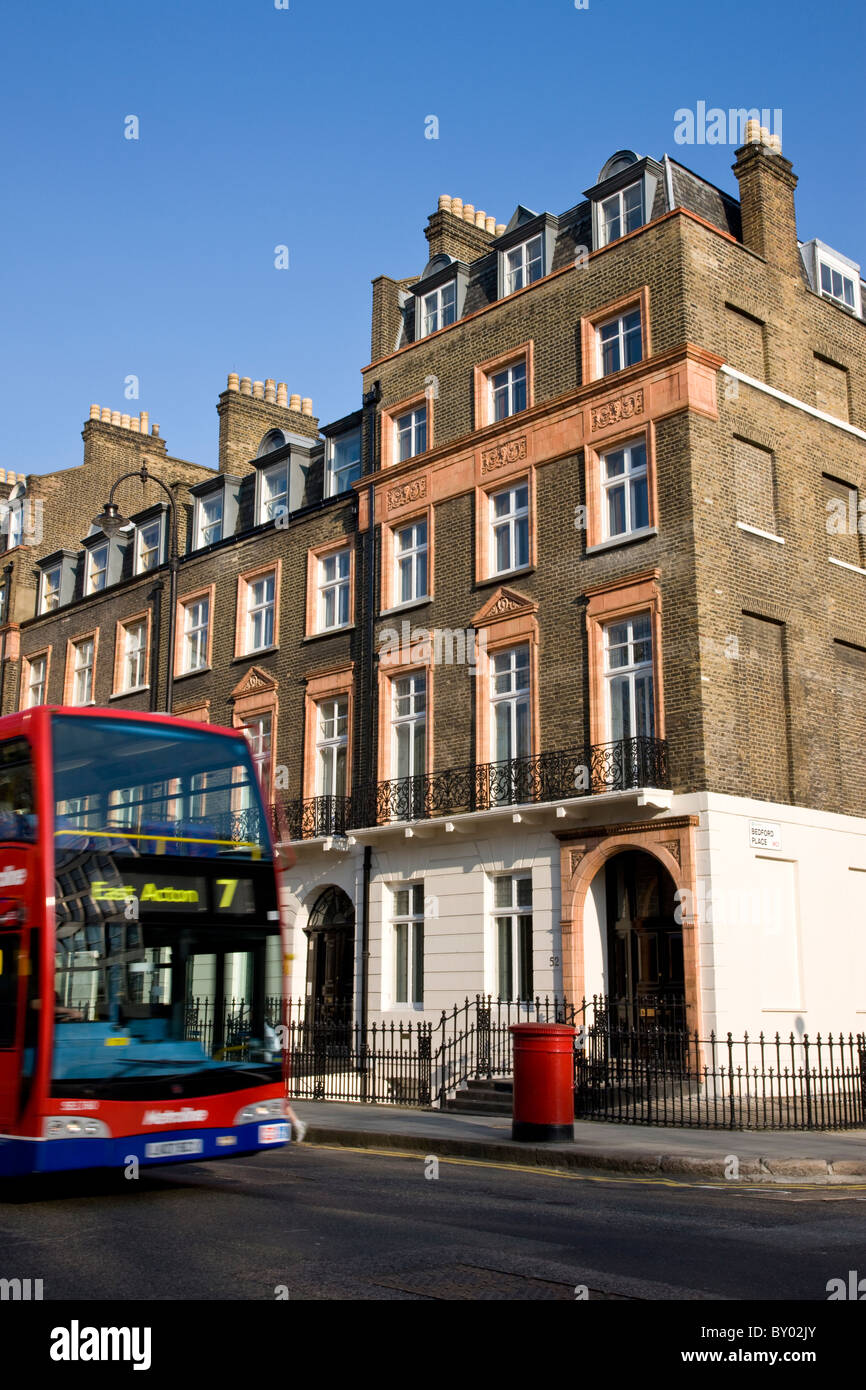 Large square windows hi-res stock photography and images - Alamy