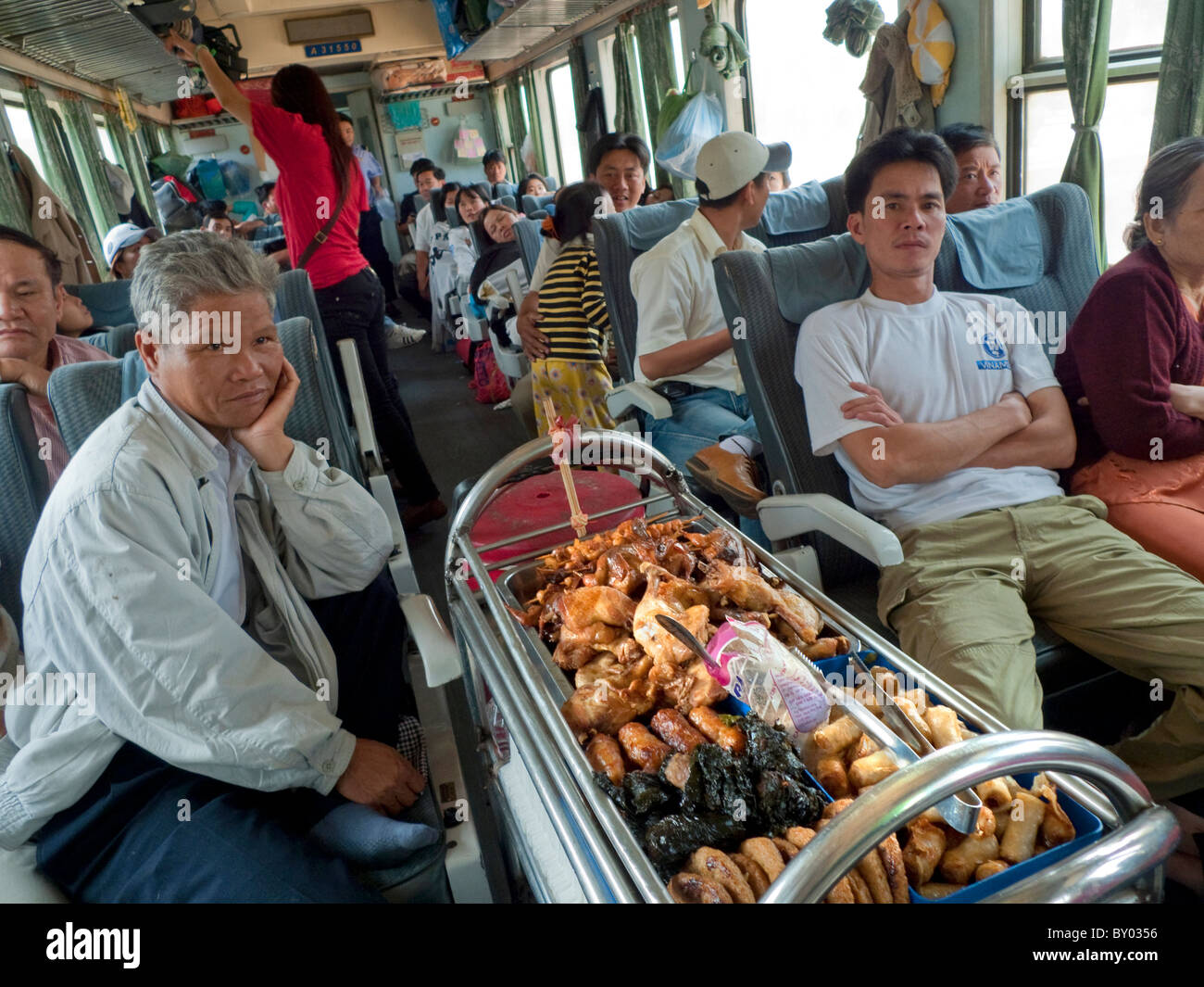 Train food hi-res stock photography and images - Alamy