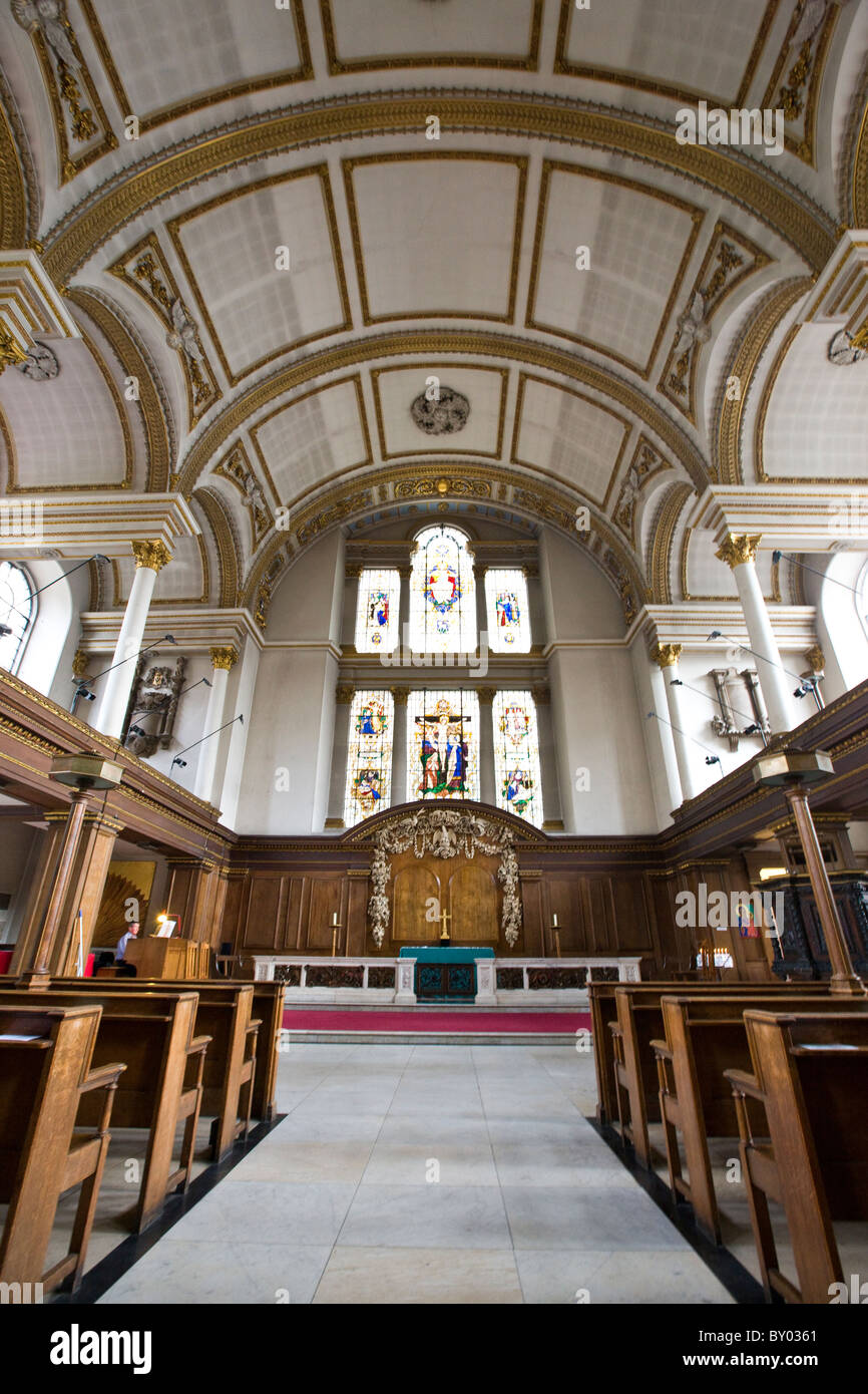 Church barrel wooden ceiling hi-res stock photography and images - Alamy