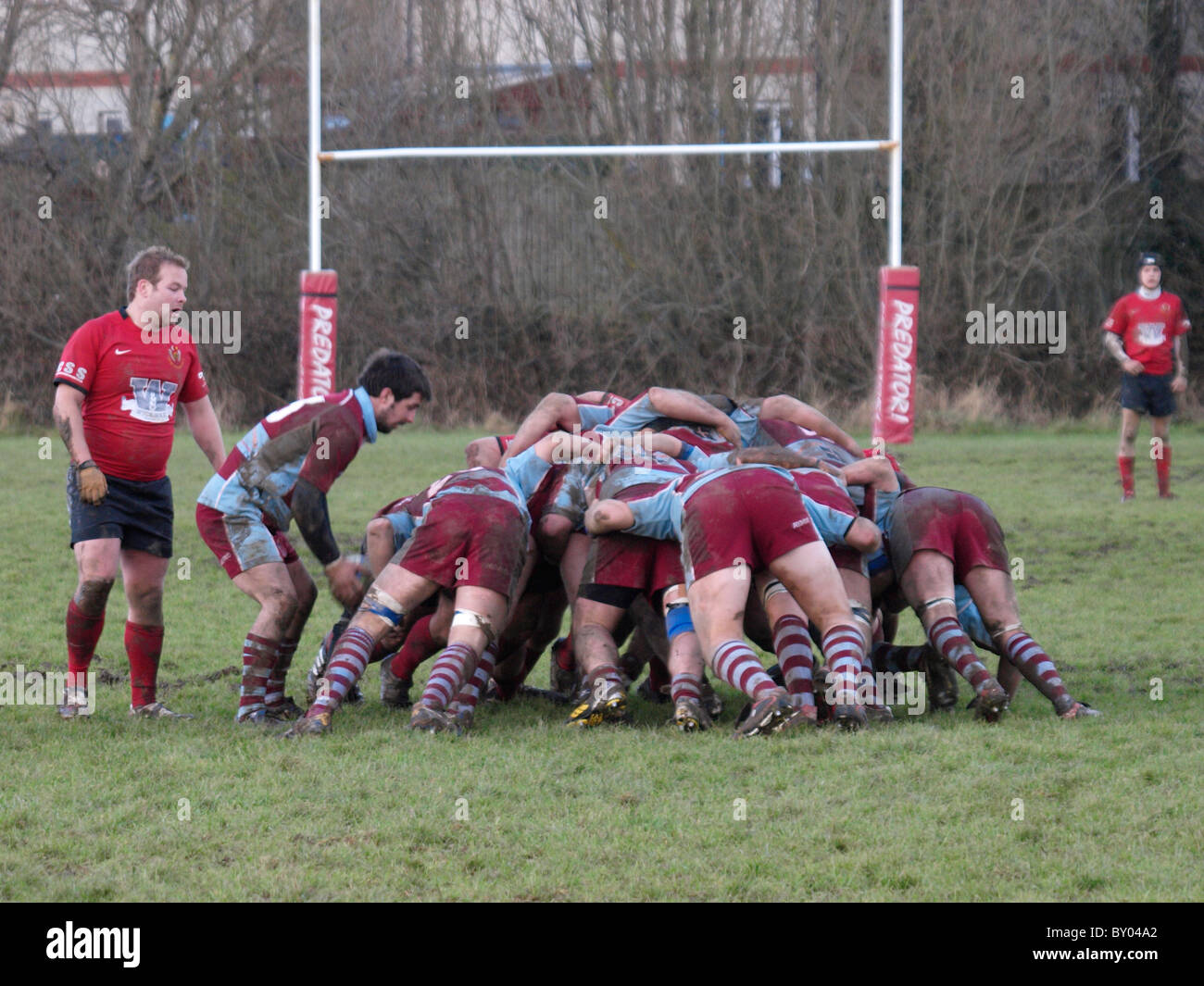 Rugby scrum amateur hi-res stock photography and images - Alamy