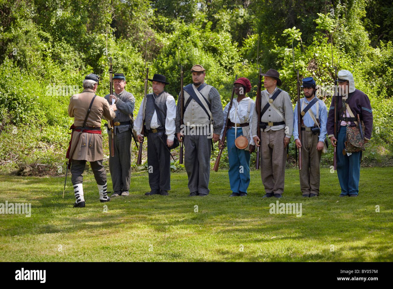 Confederate infantry hi-res stock photography and images - Alamy