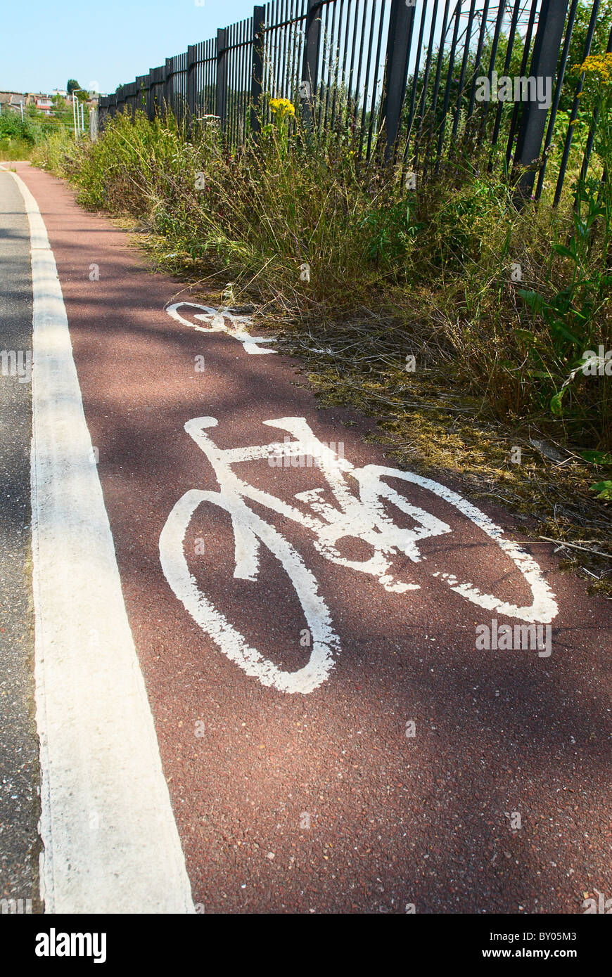 Cycle lane Stratford London UK Stock Photo - Alamy