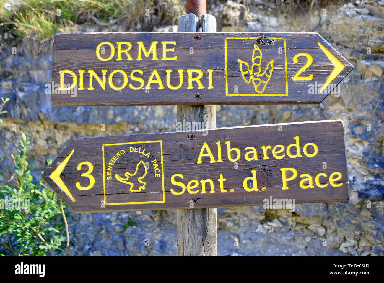 directions mountain road the European path path dinosaur footprints ...