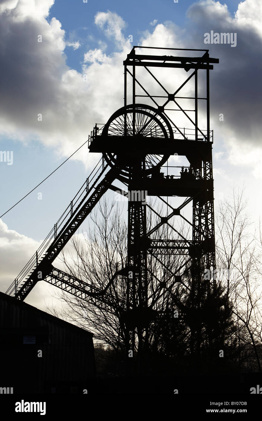Winding gear coal mine hi-res stock photography and images - Alamy