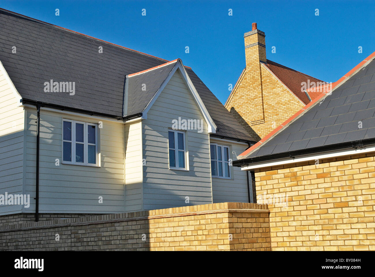New housing at Ravenswood Ipswich UK Stock Photo - Alamy
