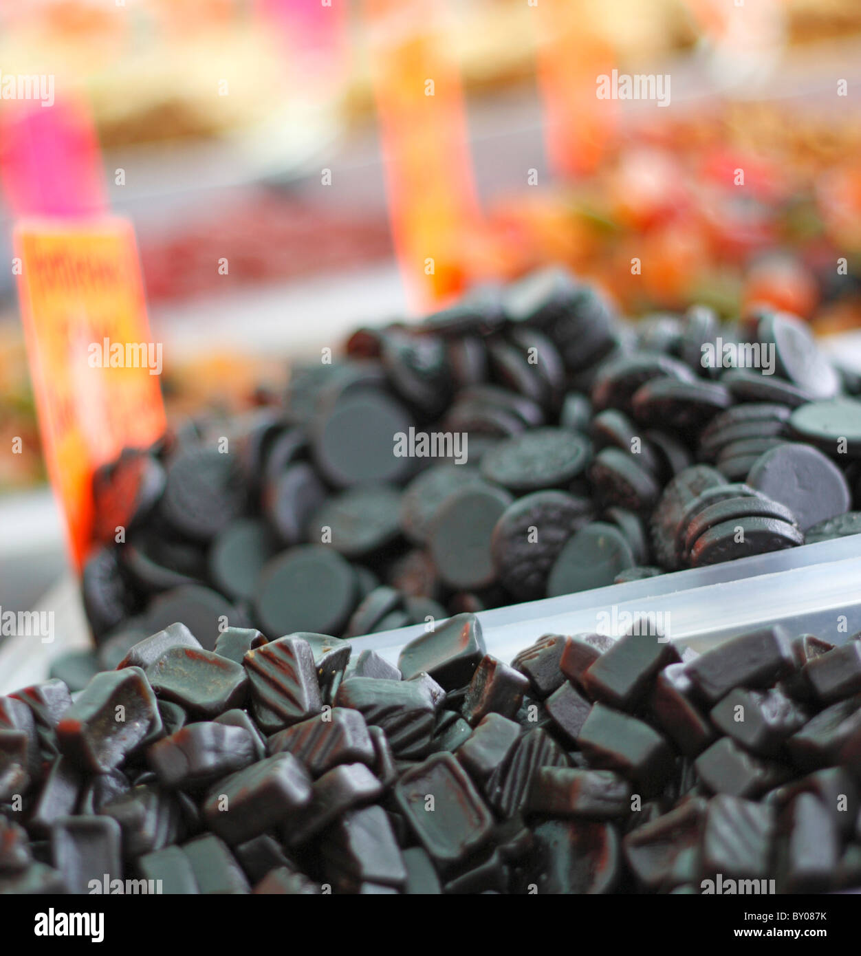 Liquorice sweets hi-res stock photography and images - Alamy