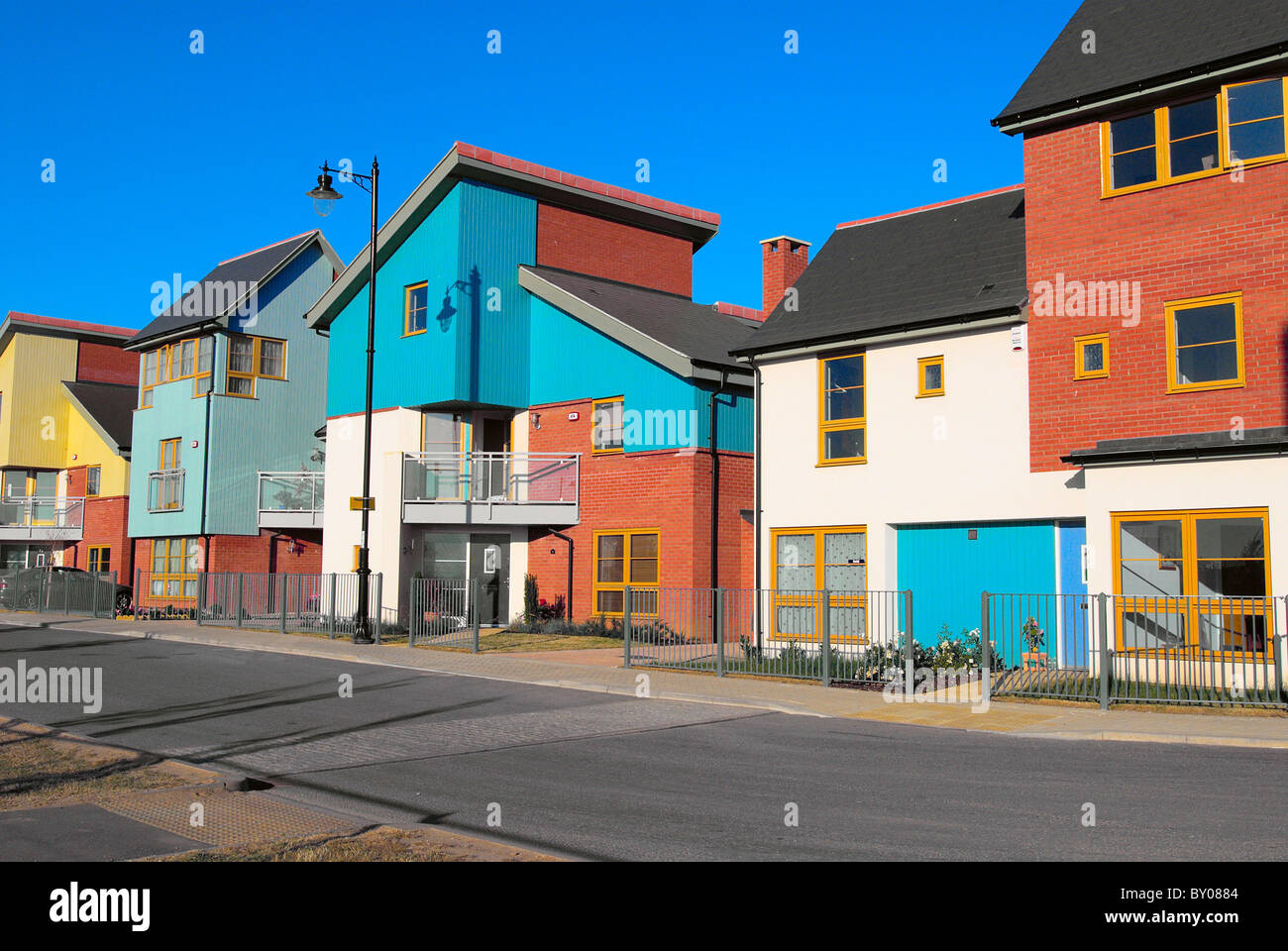 New housing at Ravenswood Ipswich UK Stock Photo - Alamy