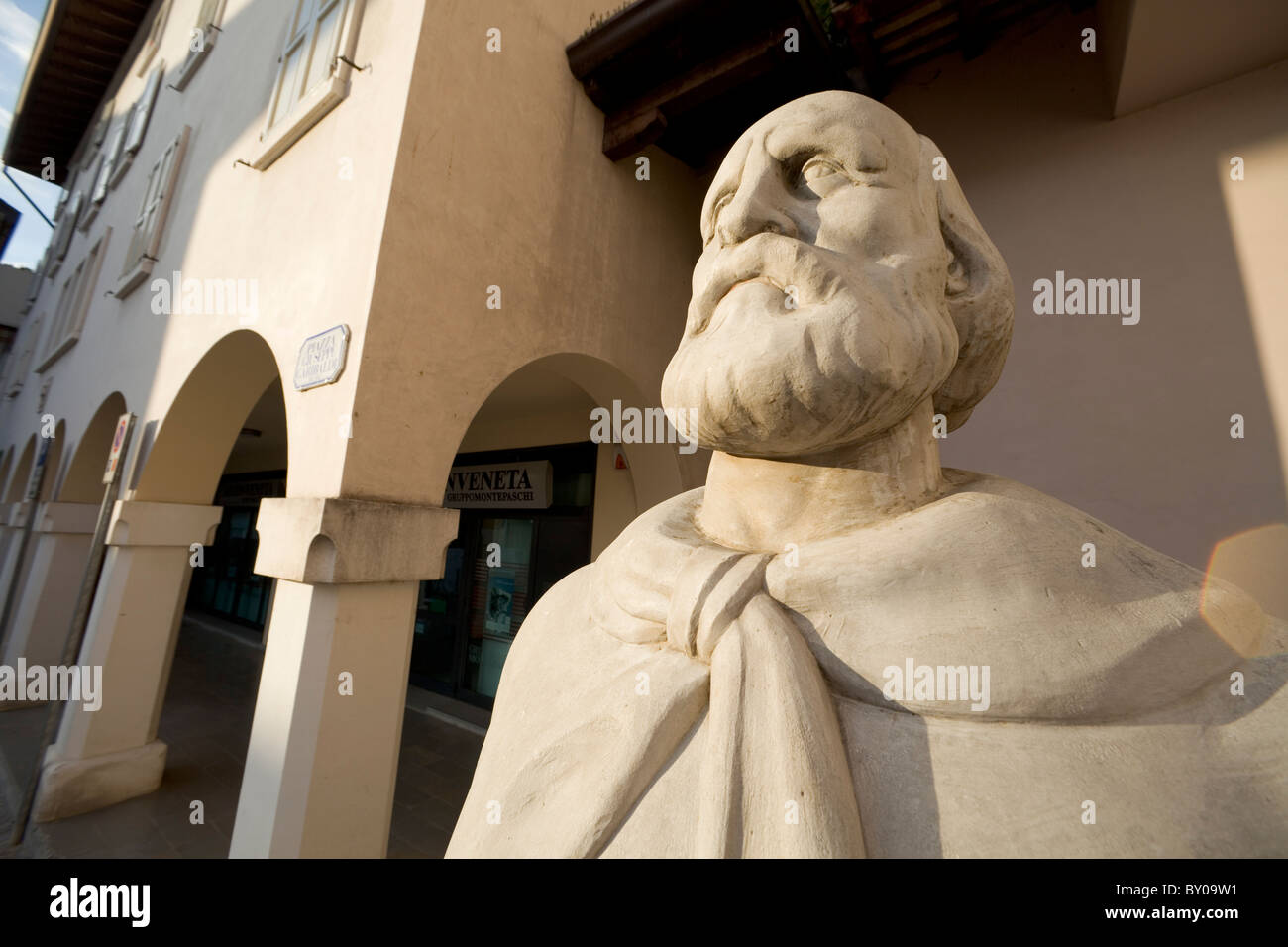 Bust of garibaldi hi-res stock photography and images - Alamy