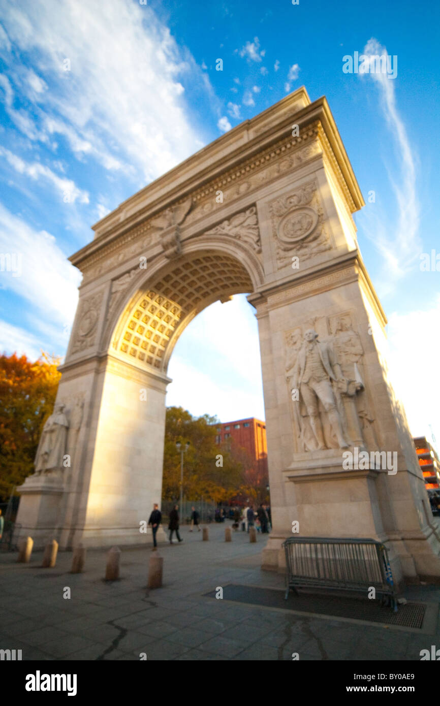 Washington square arch hi-res stock photography and images - Alamy