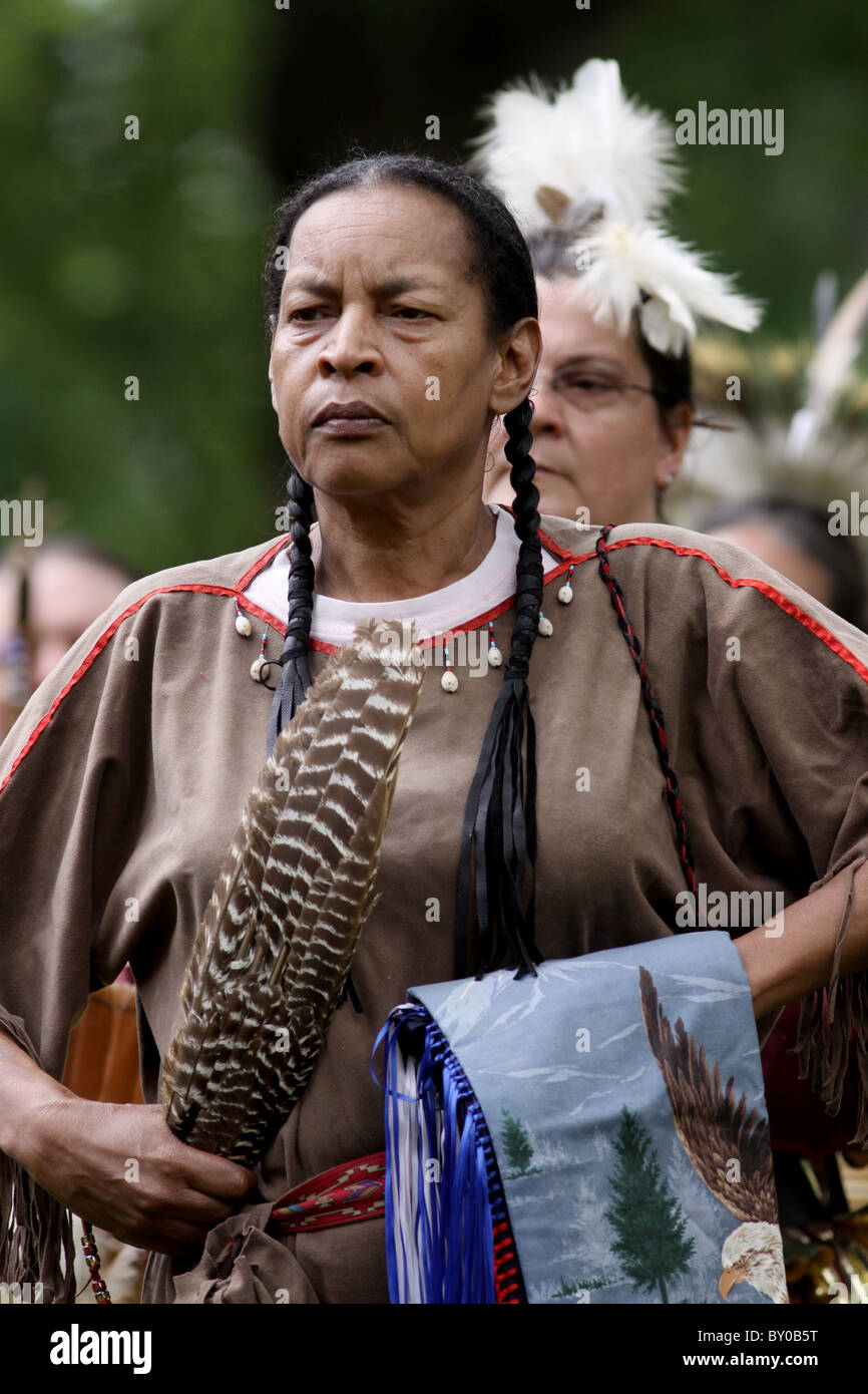 Native American Dancer Pow Wow Fort Ancient Ohio Stock Photo - Alamy