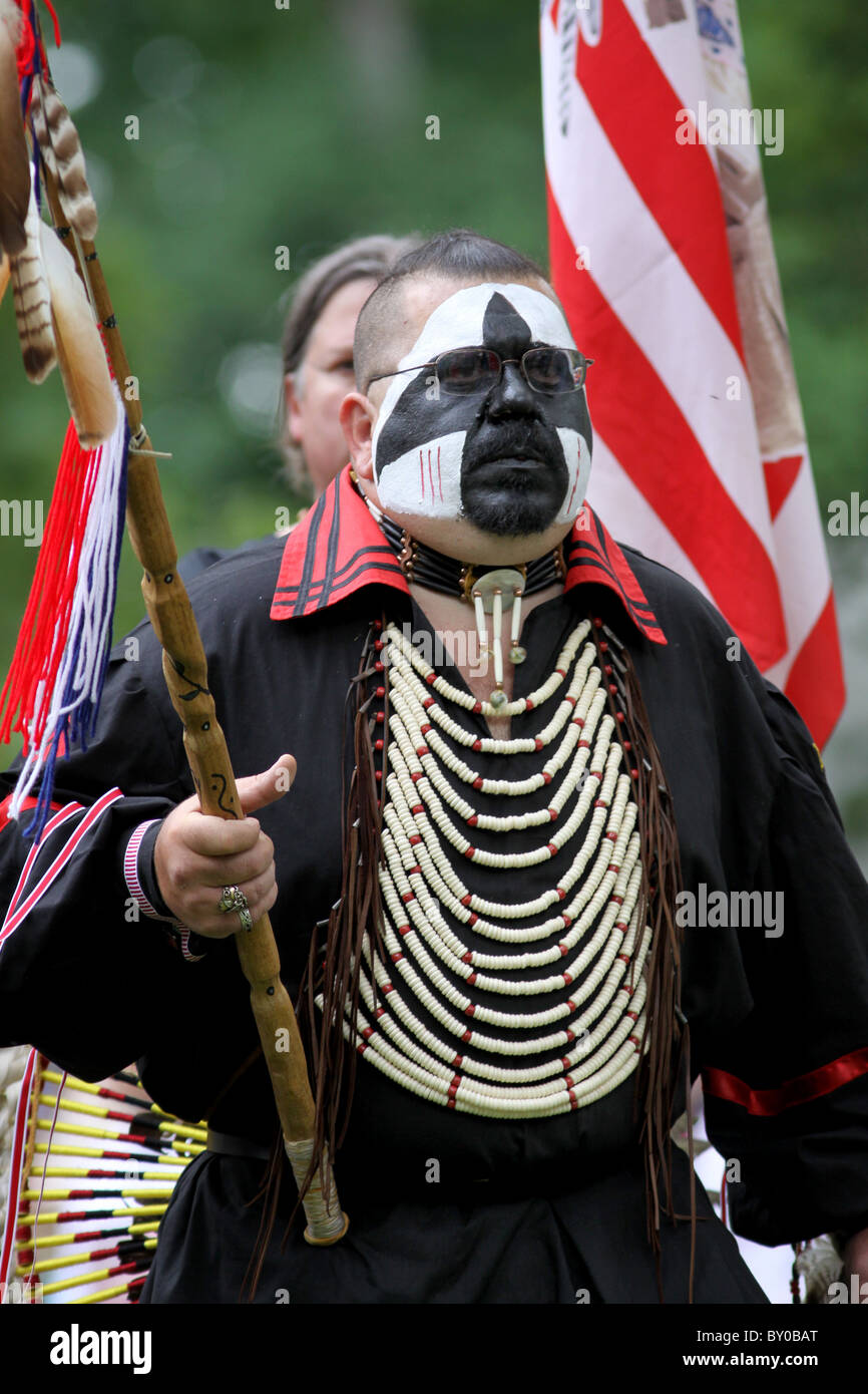 Native American Dancer Pow Wow Fort Ancient Ohio Stock Photo - Alamy