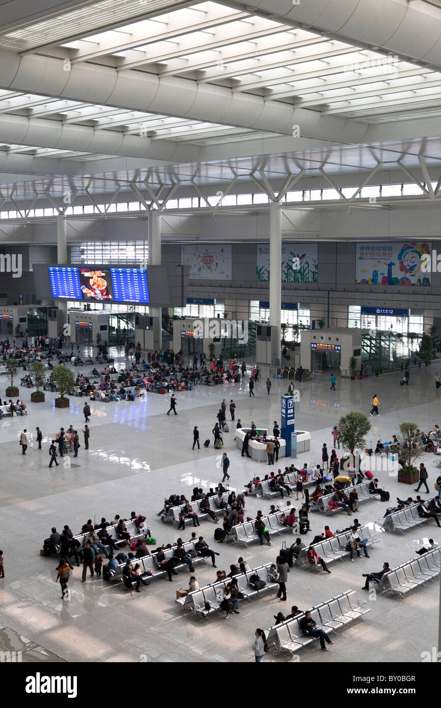 Hongqiao Railway Station, Shanghai, China Stock Photo - Alamy Hongqiao Railway Station, Shanghai, China Stock Photo - Alamy