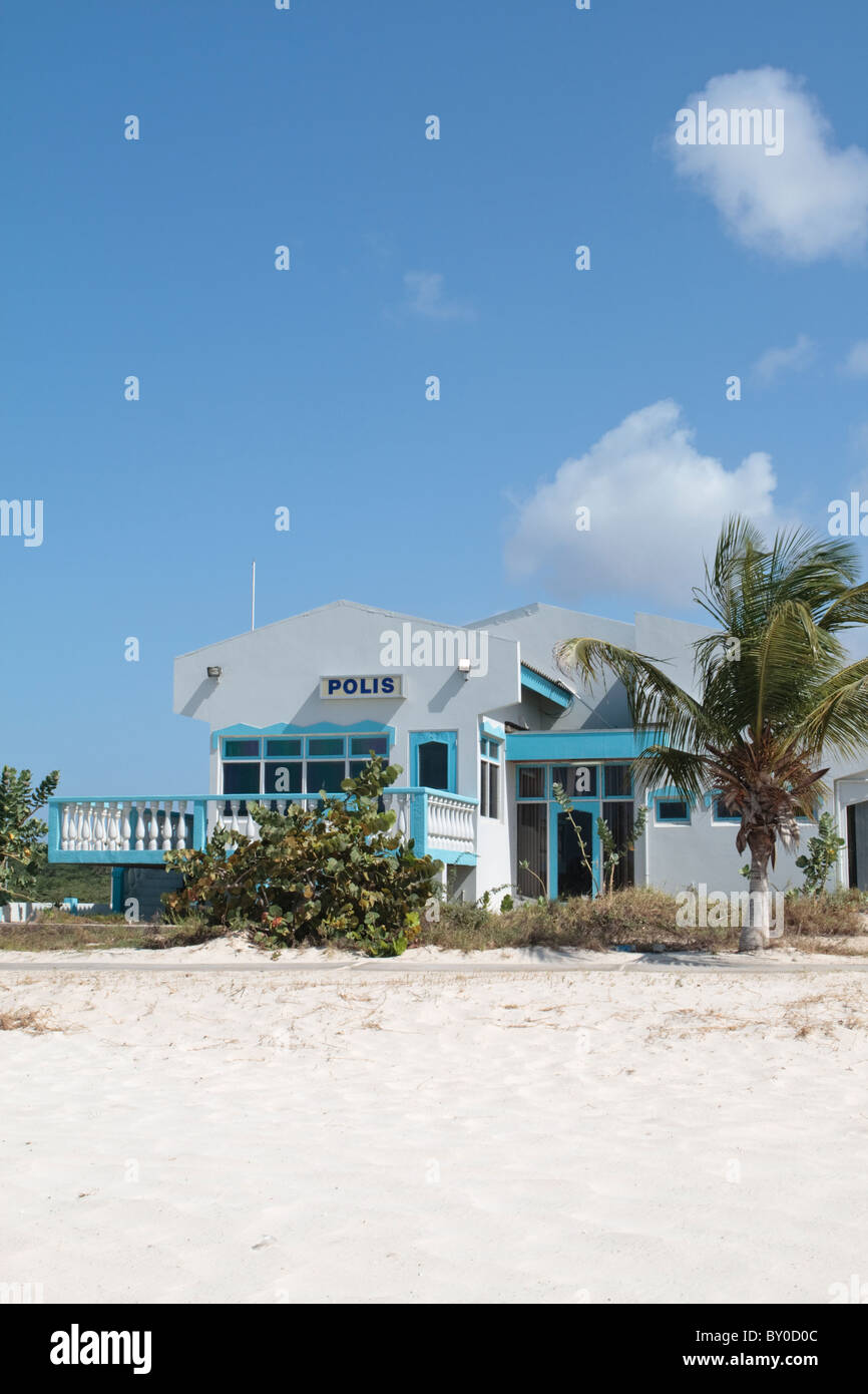 Police station on the carribbean island of Aruba Stock Photo - Alamy