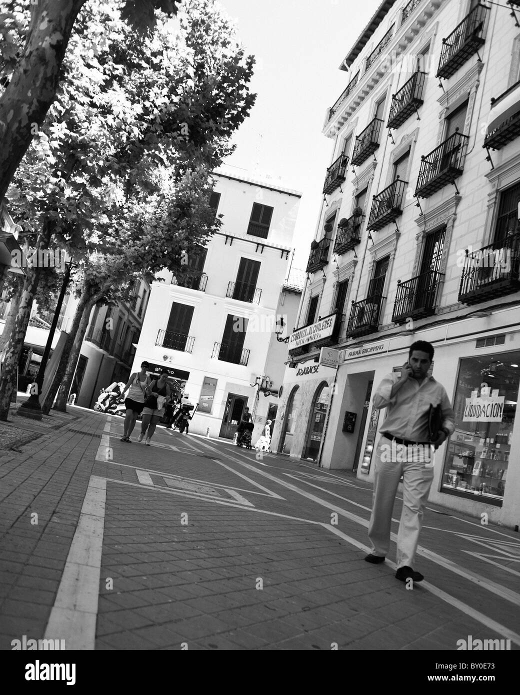 A street scene in Granada, Spain Stock Photo - Alamy